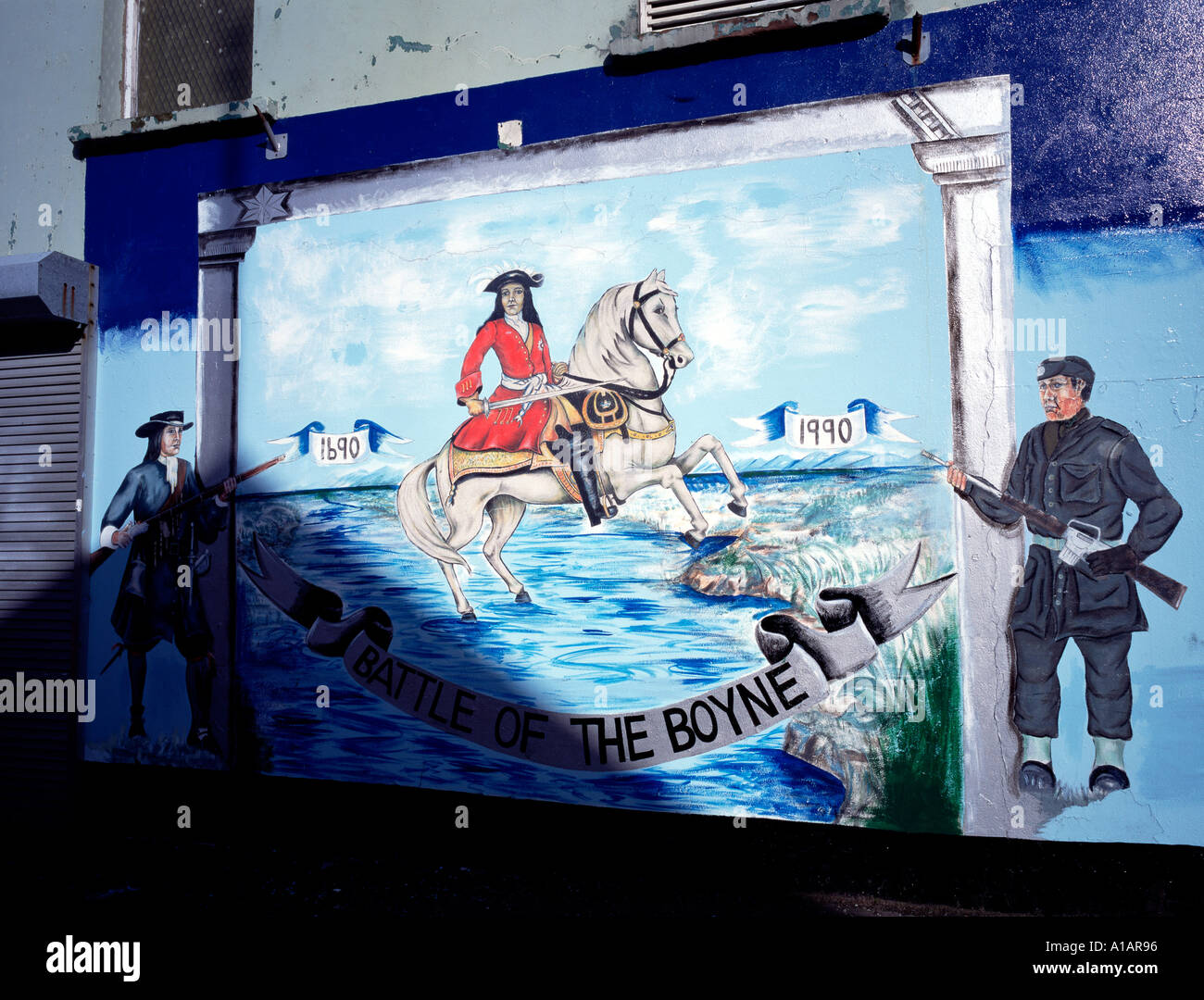Loyalist Mural Belfast Northern Ireland Stock Photo - Alamy