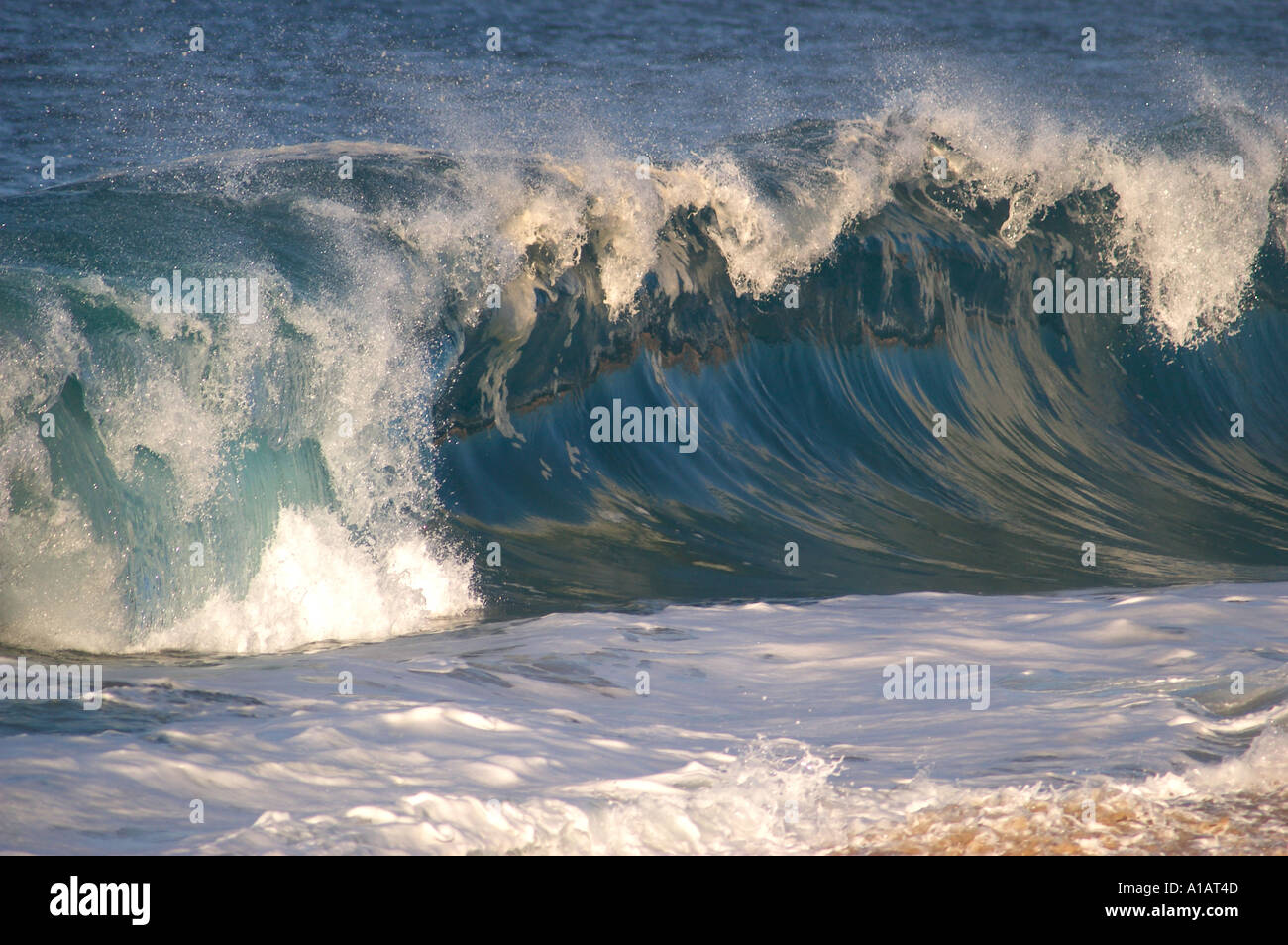 powerful breaking ocean wave Stock Photo - Alamy