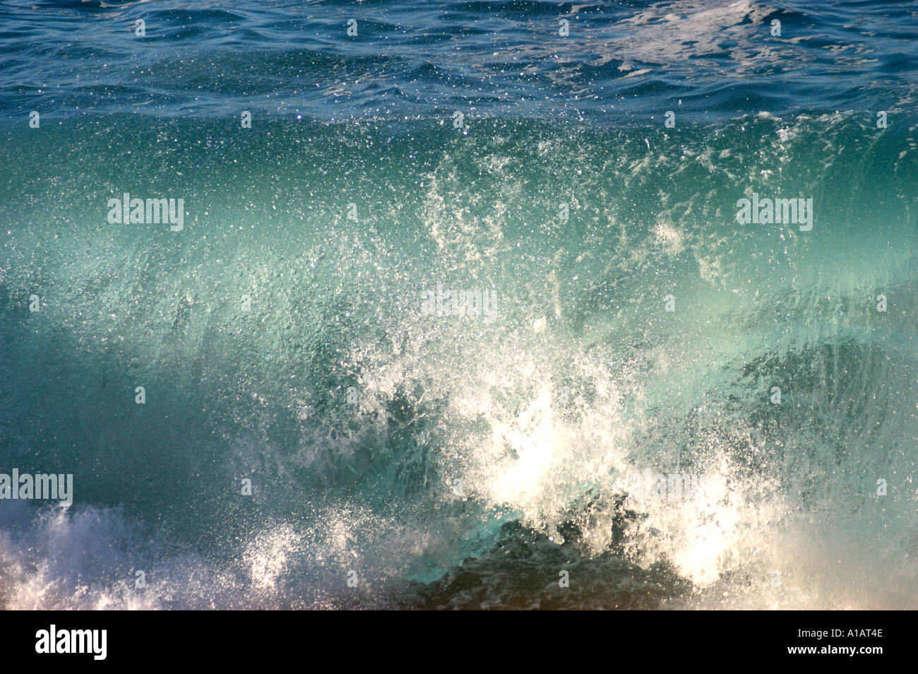 powerful breaking ocean wave Stock Photo - Alamy