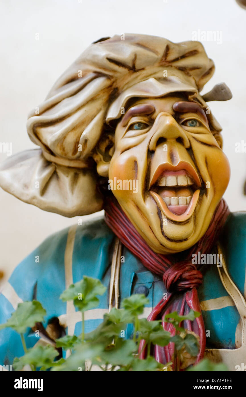 Chef statue hi-res stock photography and images - Alamy