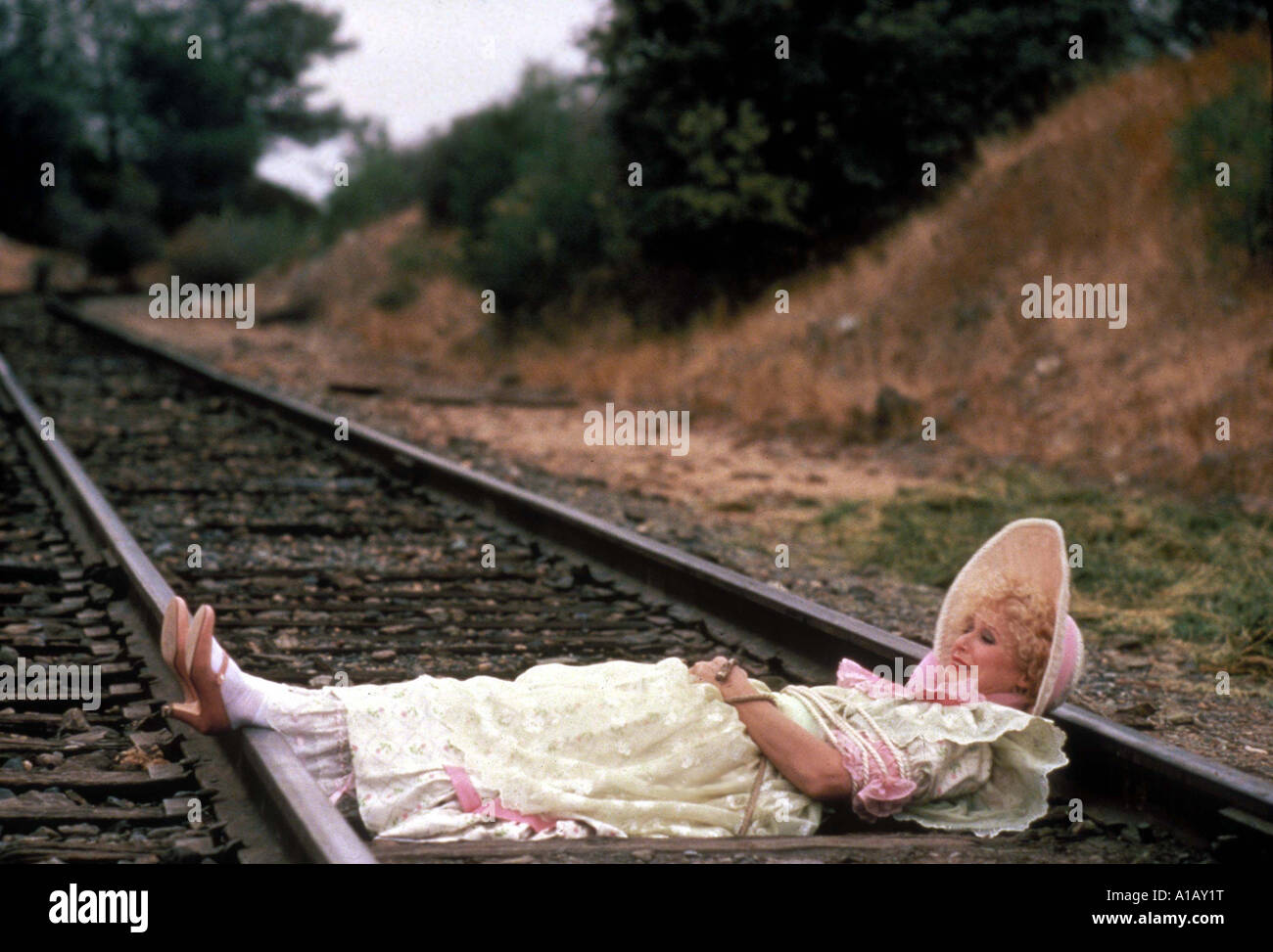 Maxie Year 1985 Director Paul Aaron Glenn Close Stock Photo - Alamy