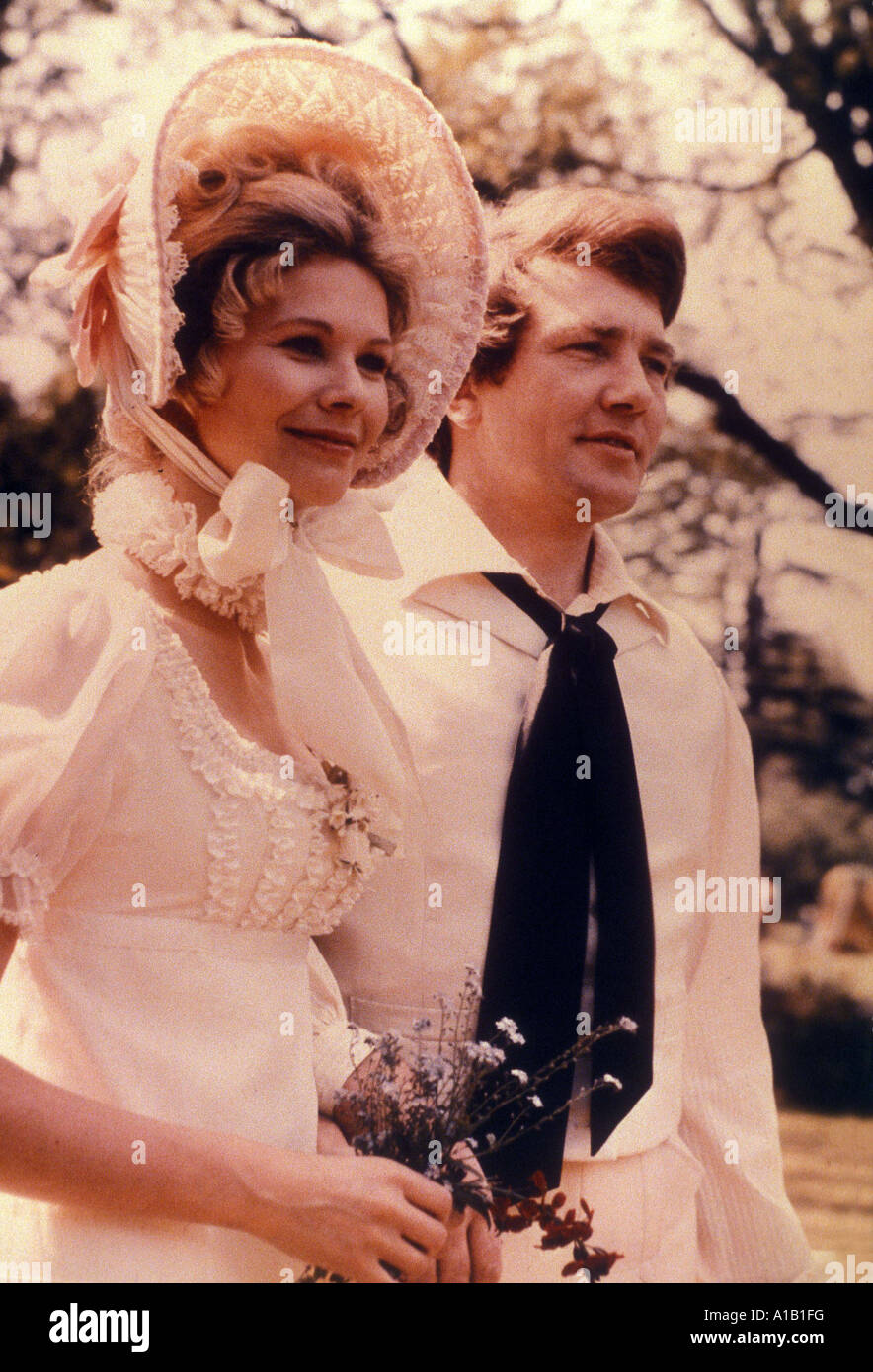 Scrooge Year 1970 Director Ronald Neame Edith Evans Kenneth More Based ...