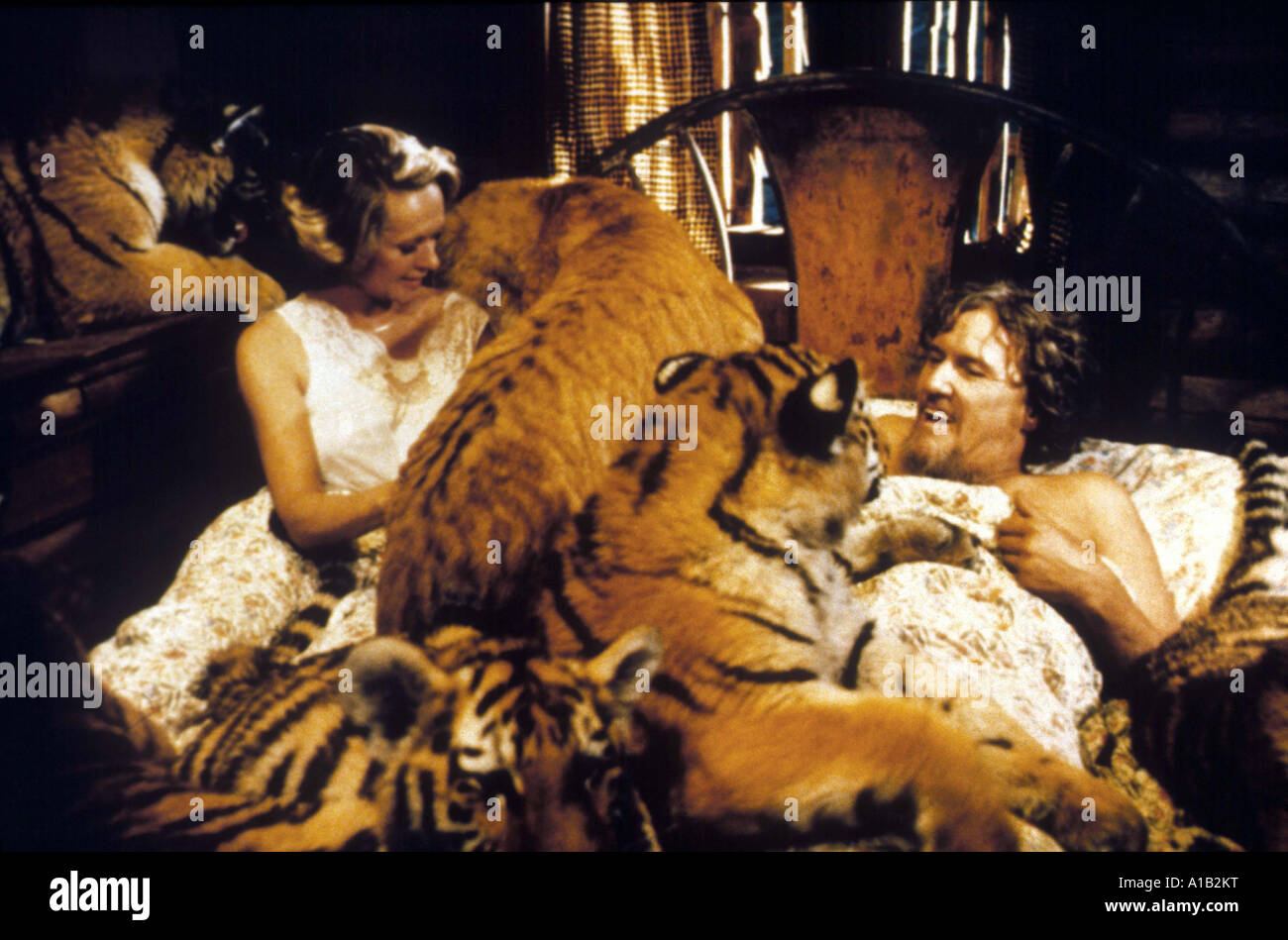 Roar Year 1981 Director Noël Marshall Noël Marshall Tipi Hedren Stock ...