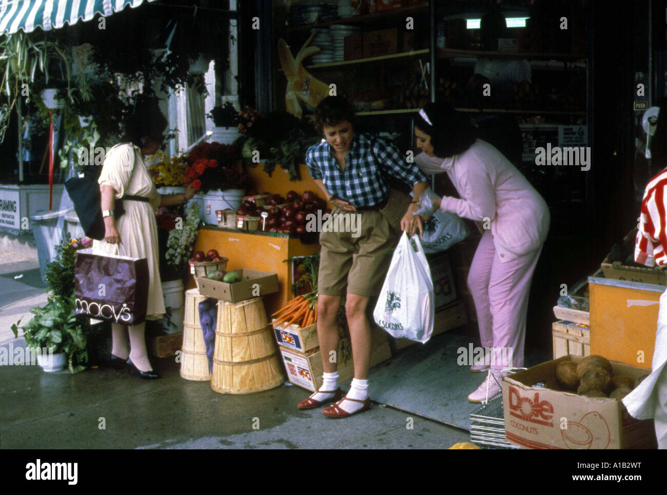 Street Smart Year 1987 Director Jerry Schatzberg Mimi Rogers Stock ...