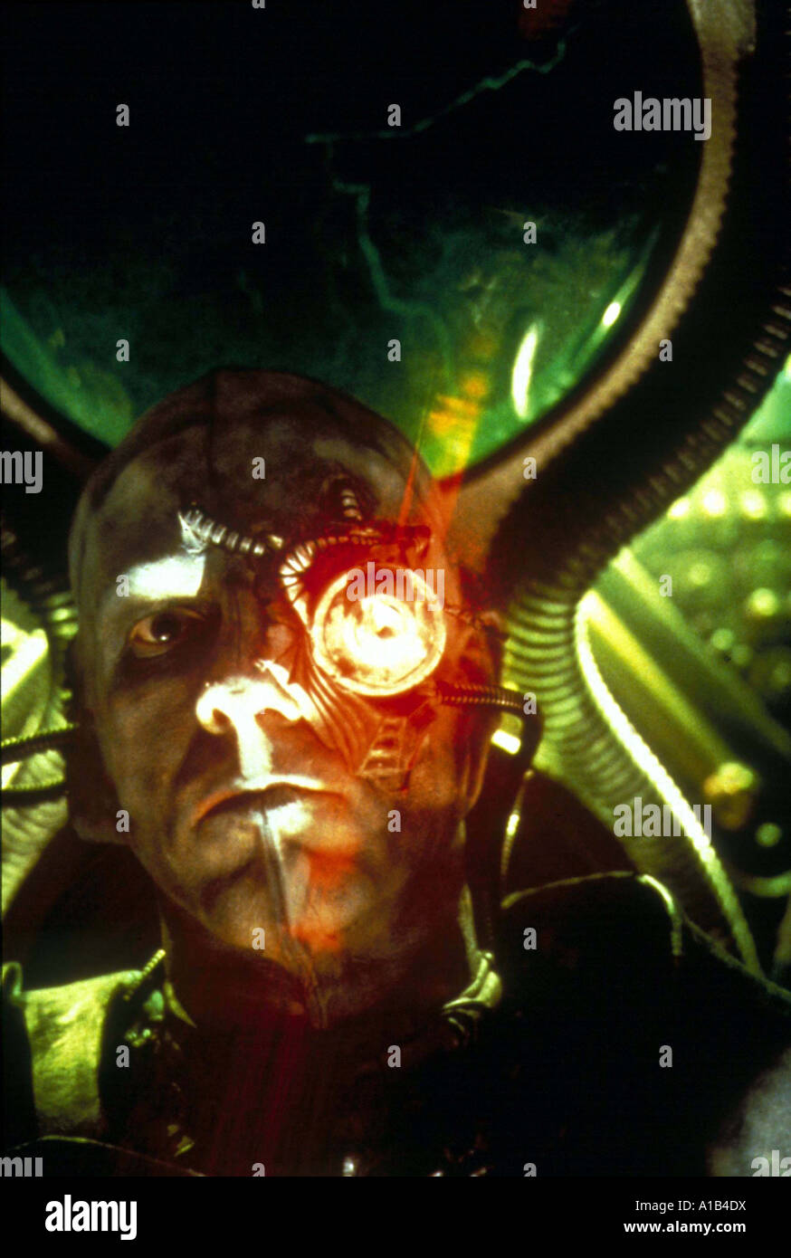 First contact borg 1996 borg hi-res stock photography and images - Alamy