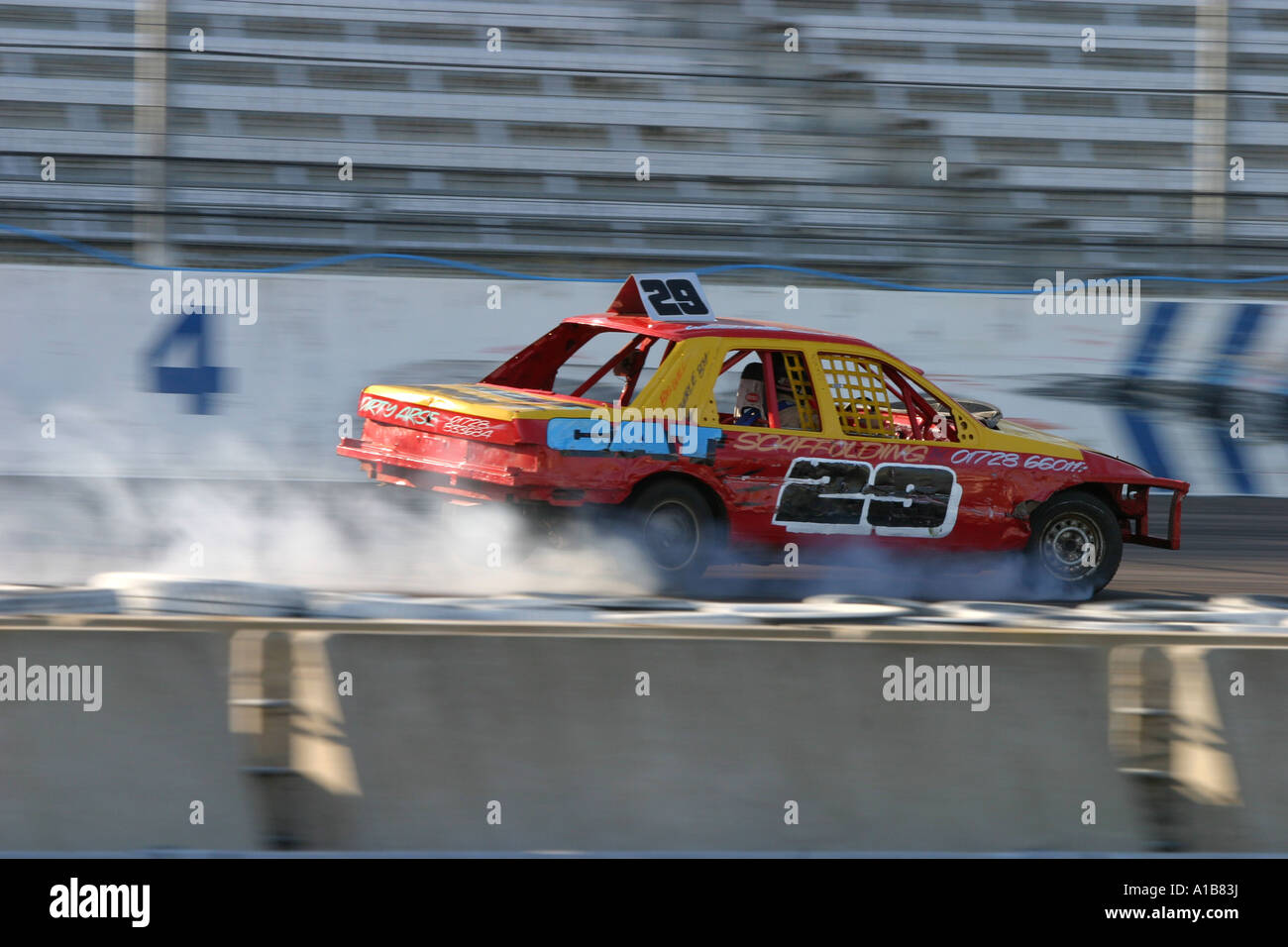 Banger racing stock car cars hi-res stock photography and images - Alamy