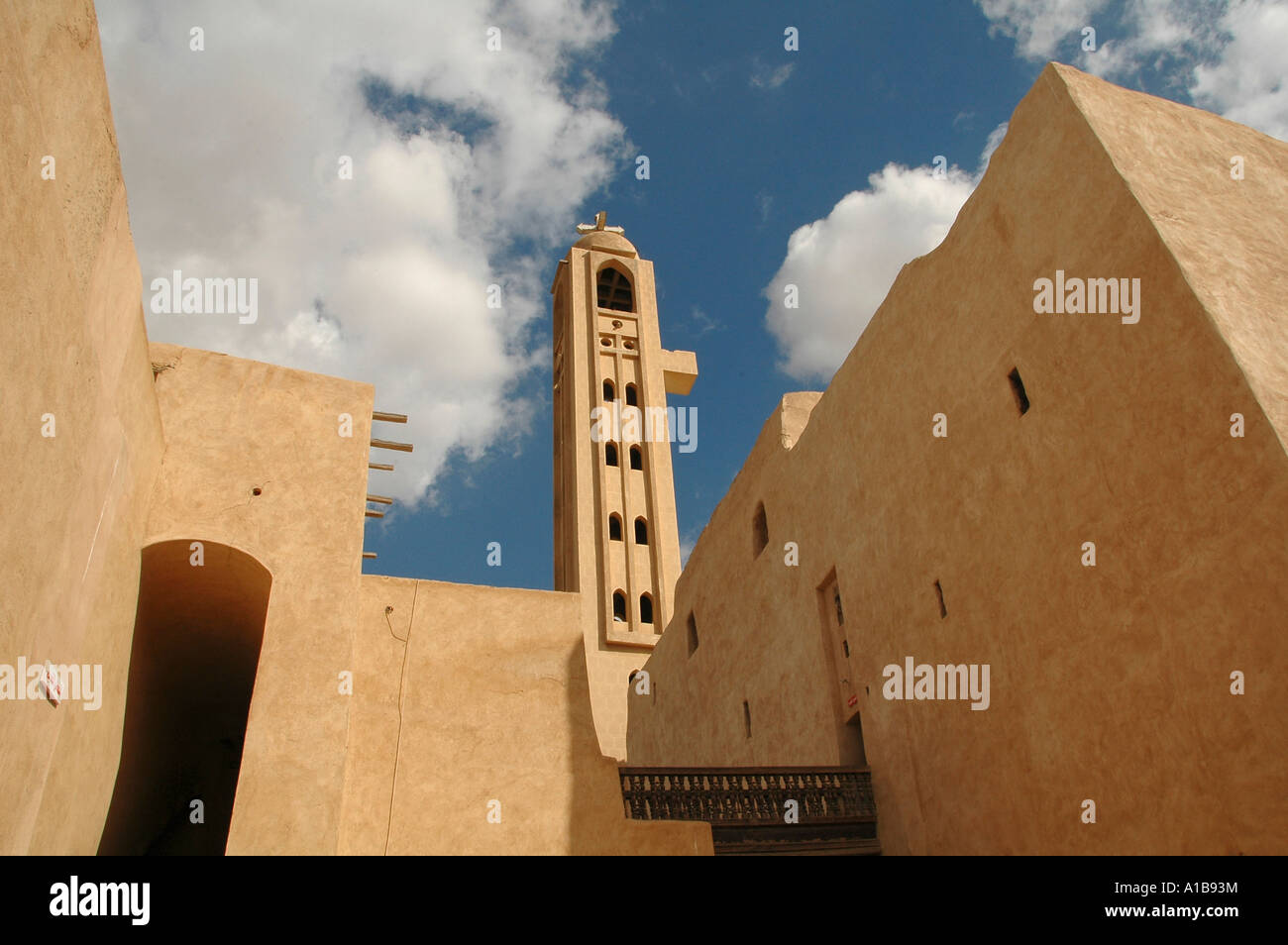 Monastery deir al anba bishoi hi-res stock photography and images - Alamy