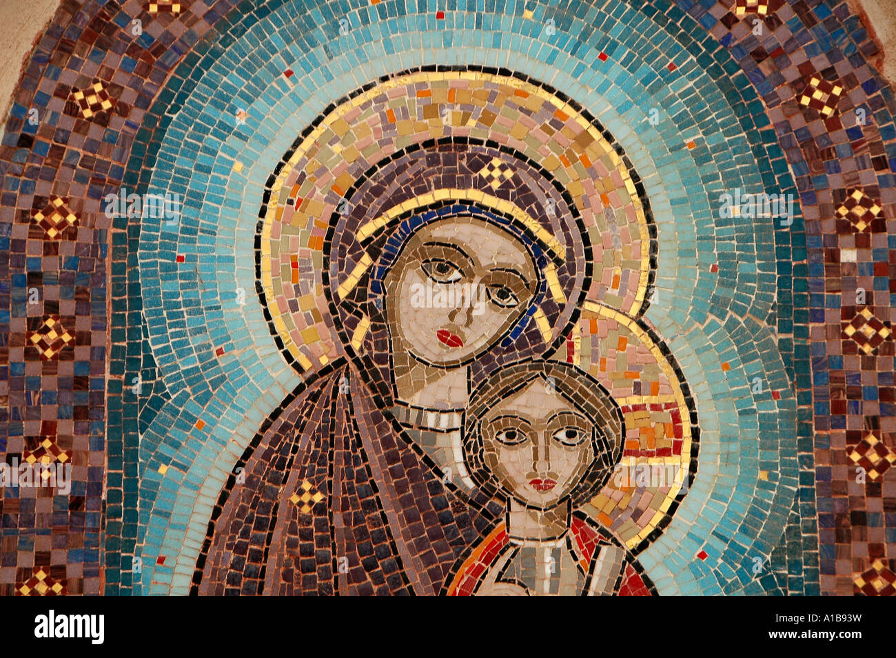 Virgin mary mural jesus coptic wall hi-res stock photography and images ...