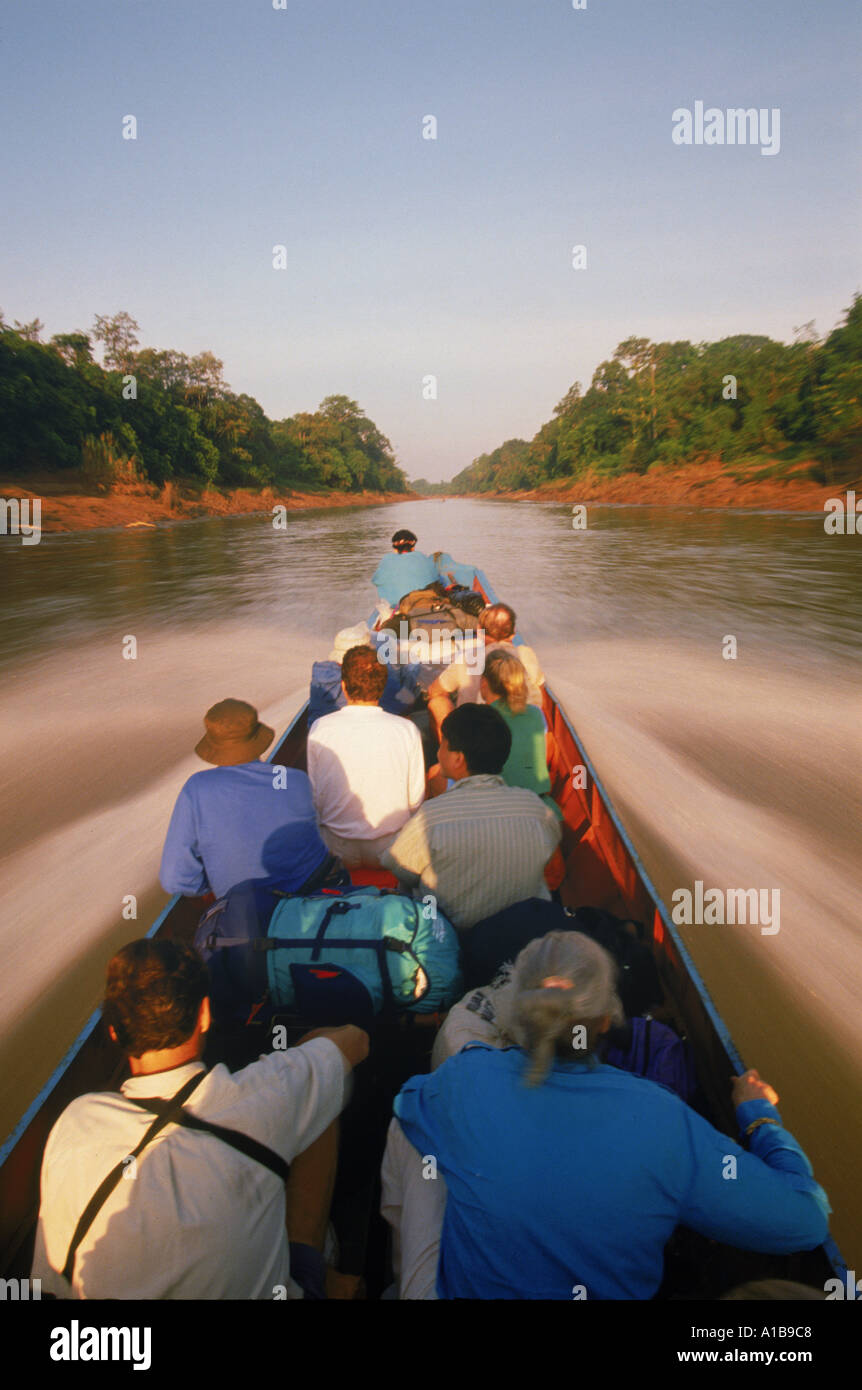Longboat on river sarawak malaysia hi-res stock photography and images ...