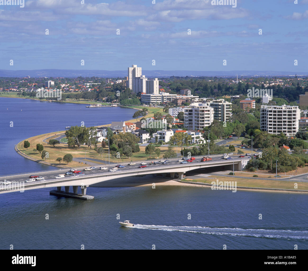 Bridges perth hi-res stock photography and images - Alamy