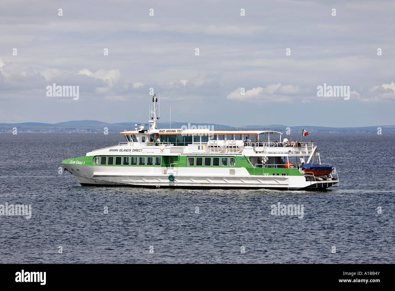 Aran islands ferry not doolin hi-res stock photography and images - Alamy