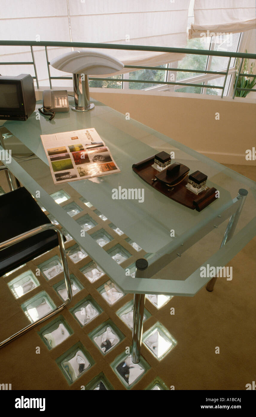 Inset balcony hi-res stock photography and images - Alamy