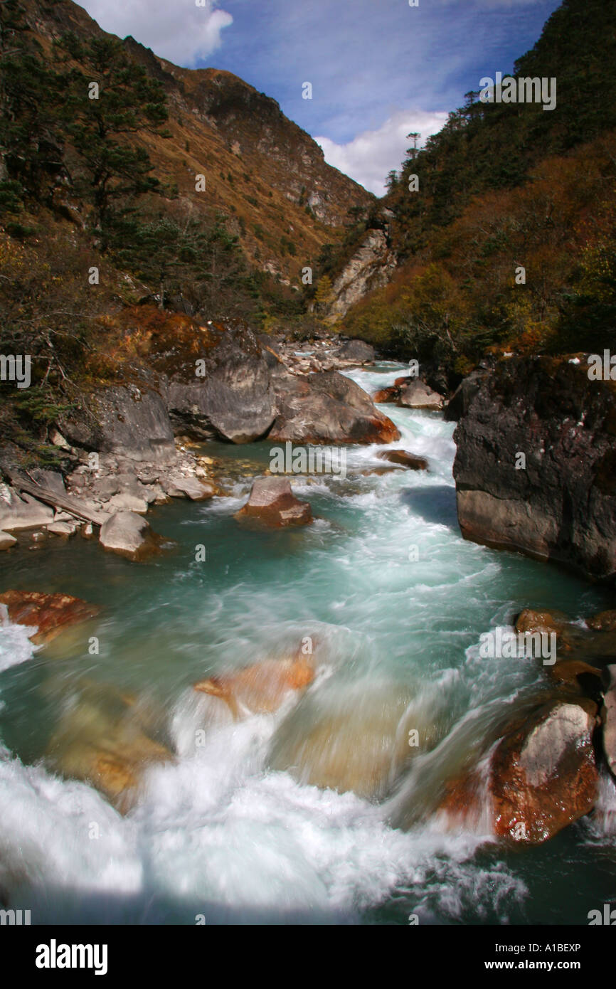 Narrow river cascades hi-res stock photography and images - Alamy