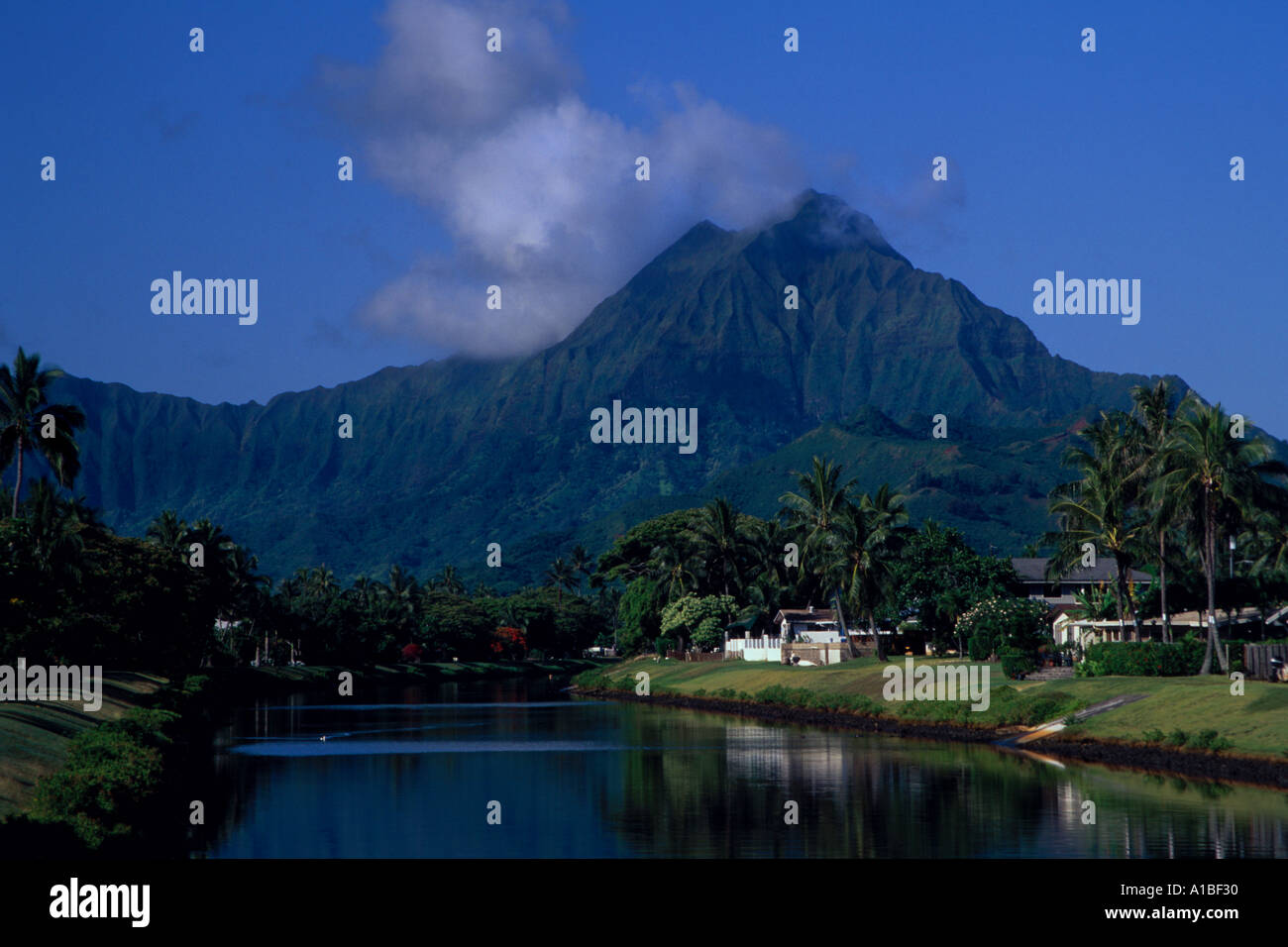 The Pali in the Koolaus and Kailua Canal Oahu Hawaii Stock Photo - Alamy