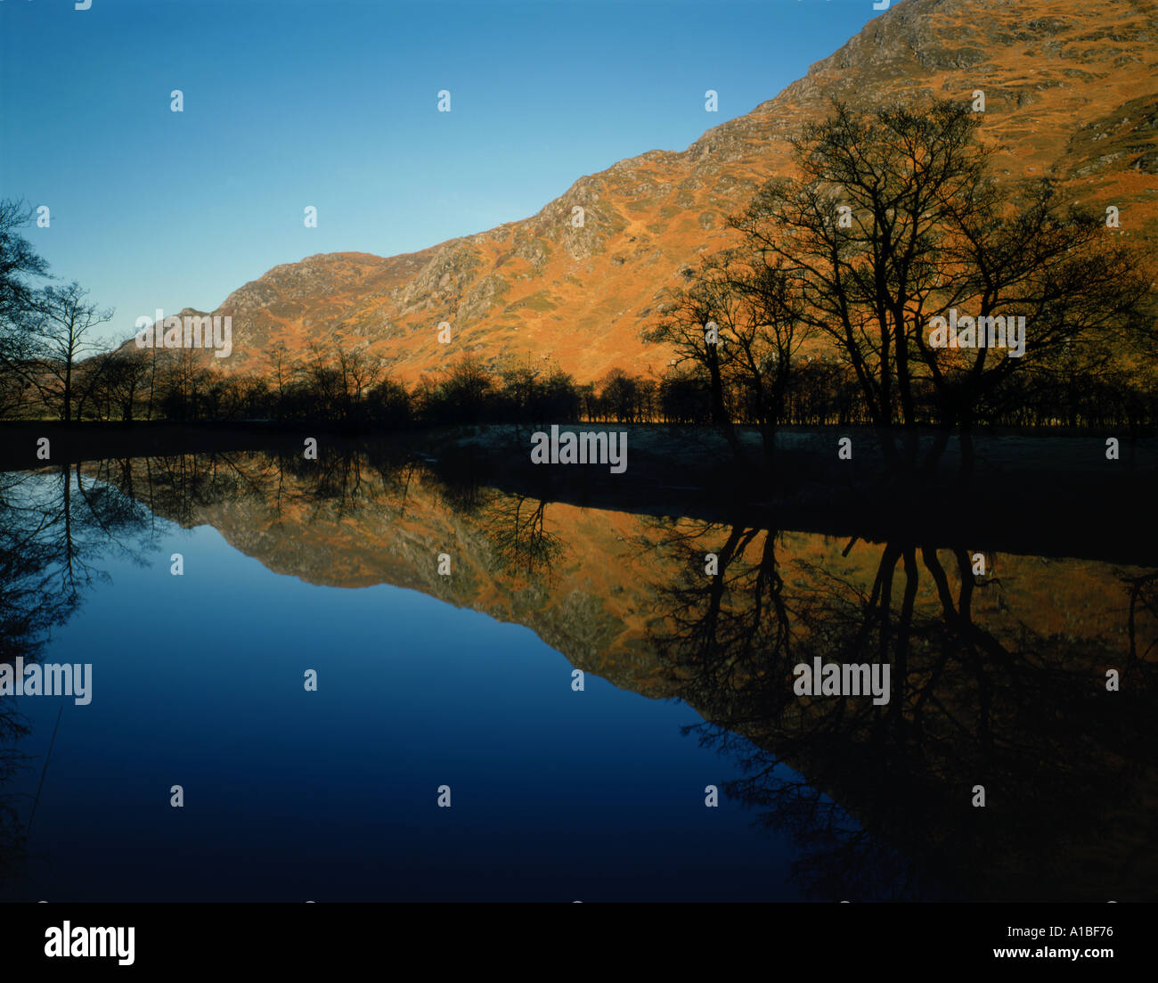 Glenshiel hi-res stock photography and images - Alamy