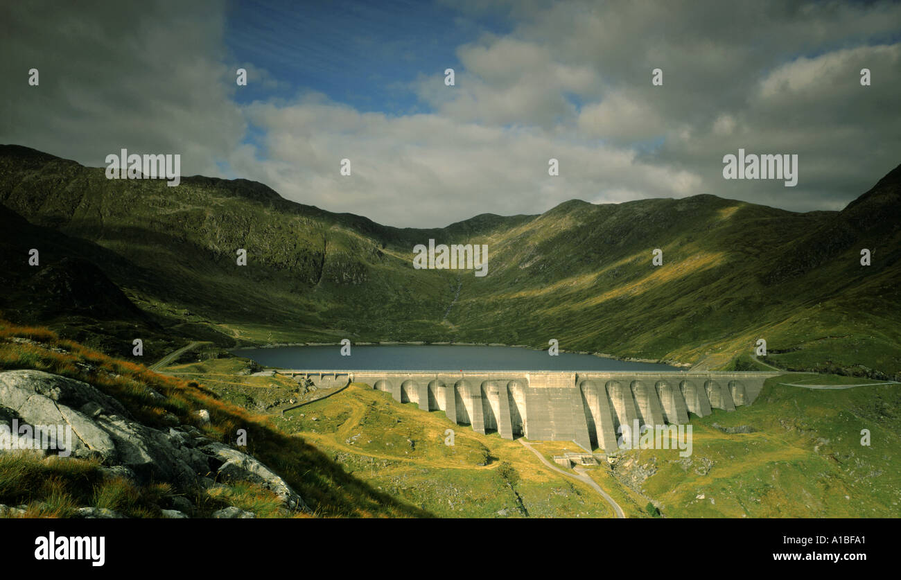 Cruachan dam hi-res stock photography and images - Alamy
