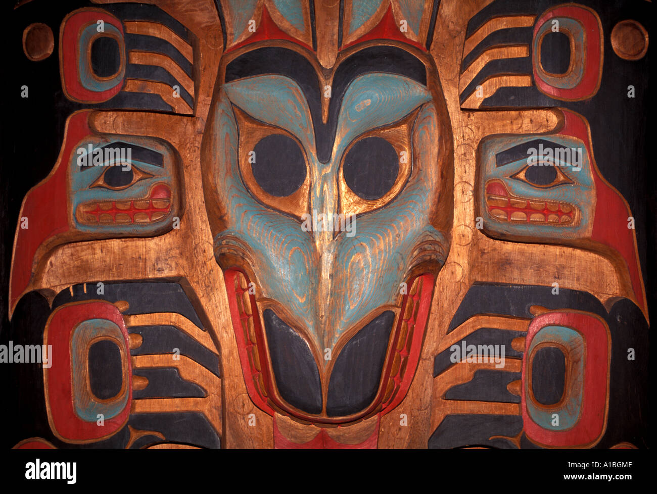 Alaskan state bird hi-res stock photography and images - Alamy