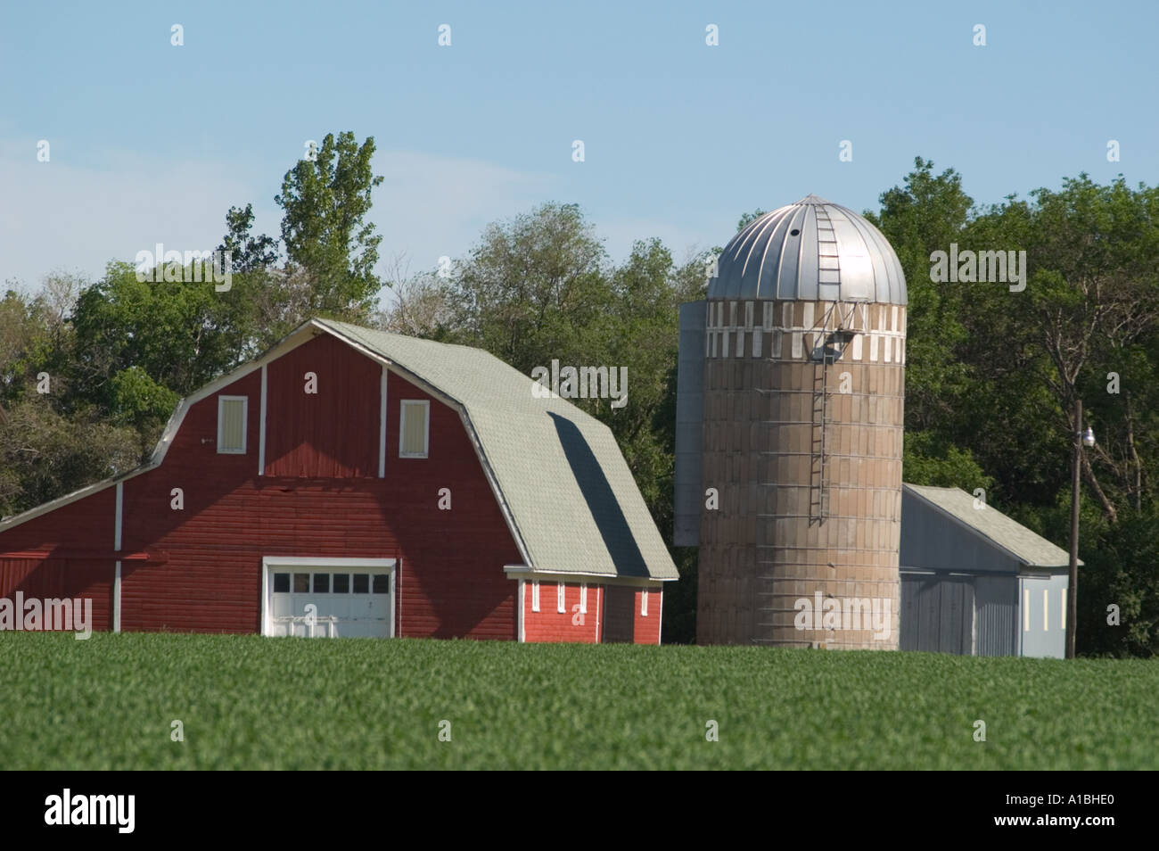 Silo and barn hi-res stock photography and images - Alamy