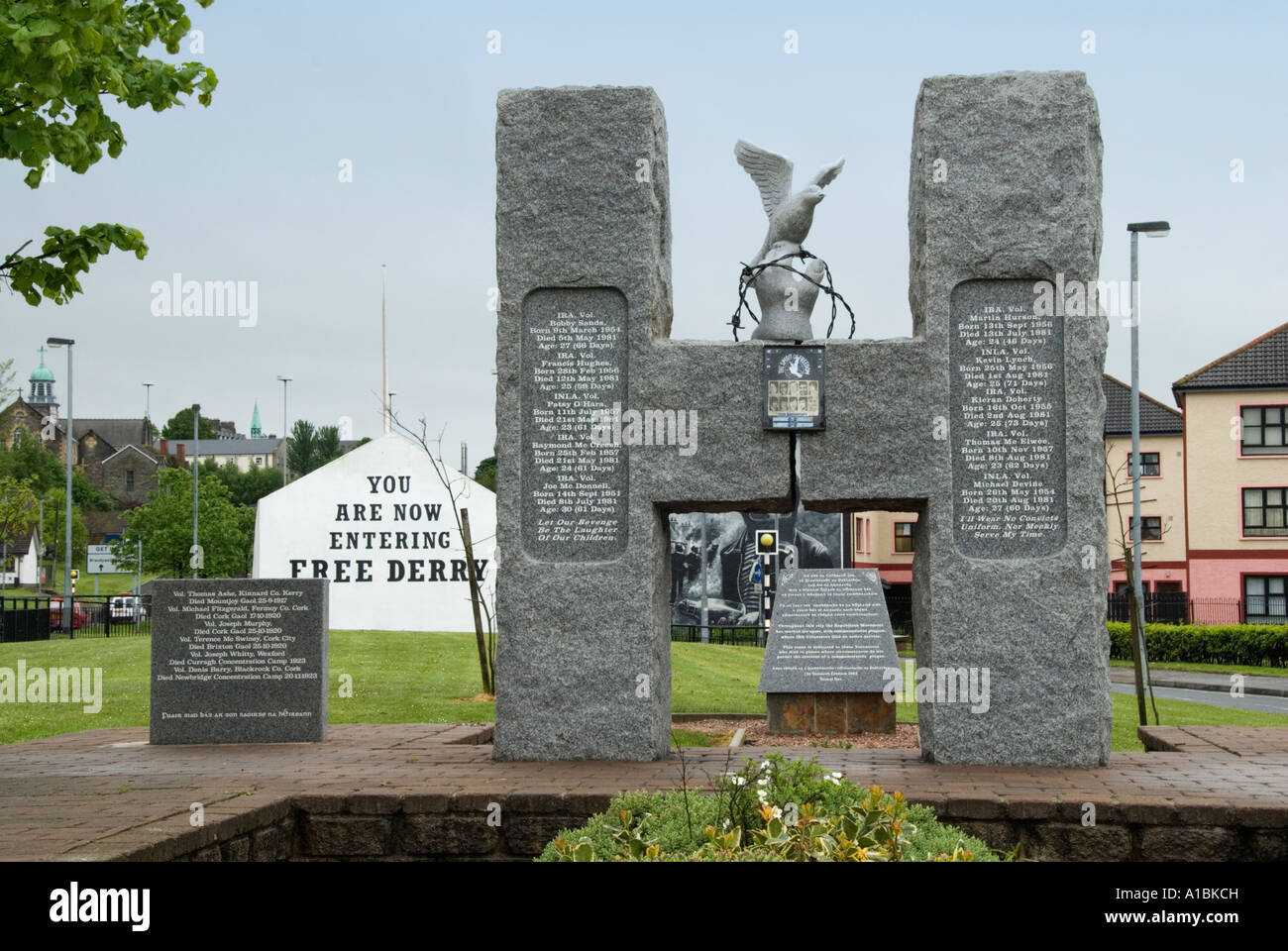Northern Ireland Ulster County Derry Londonderry The Bogside Free Derry ...