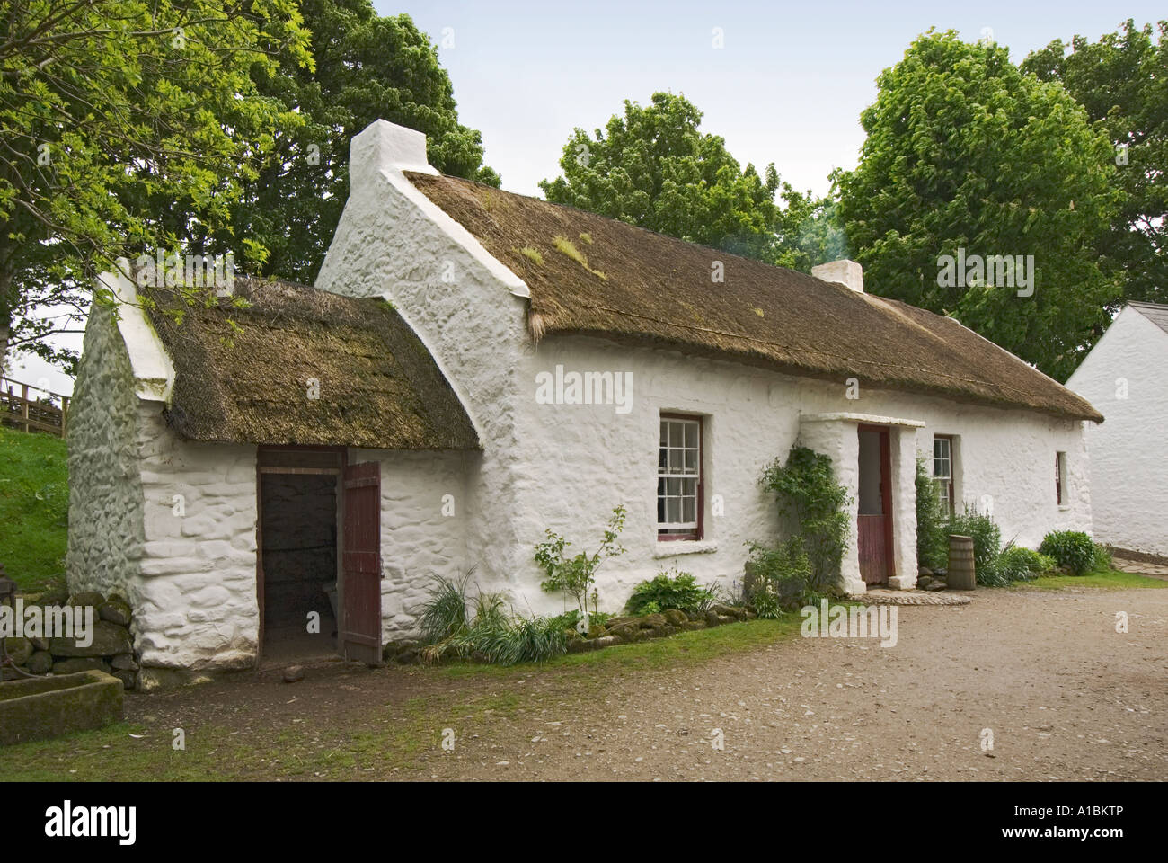 Homestead ulster american folk park hi-res stock photography and images ...