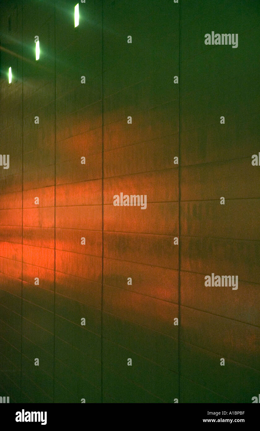 Ambiguous perspective hi-res stock photography and images - Alamy