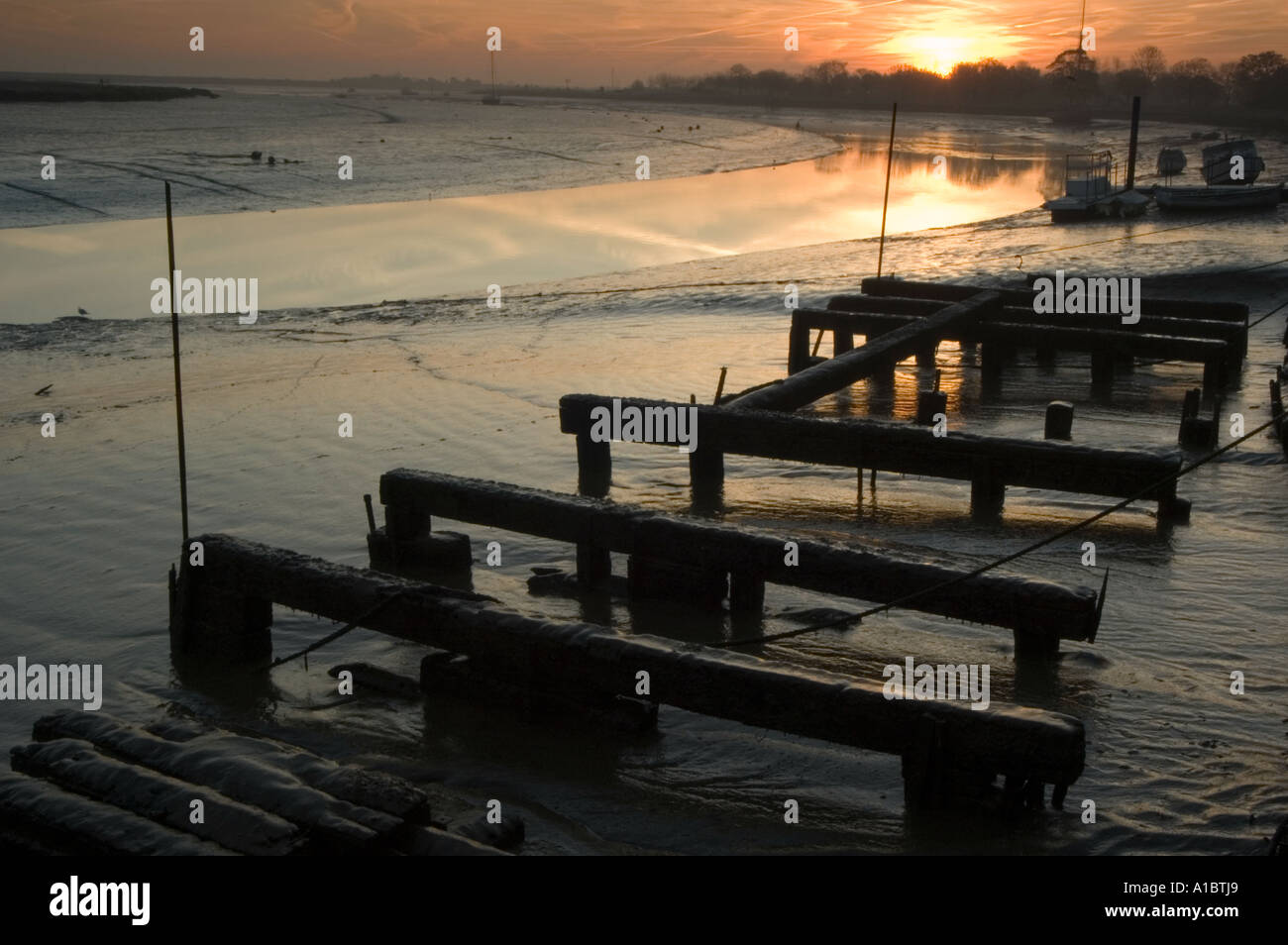 Sunrise at Maldon estuary Stock Photo - Alamy