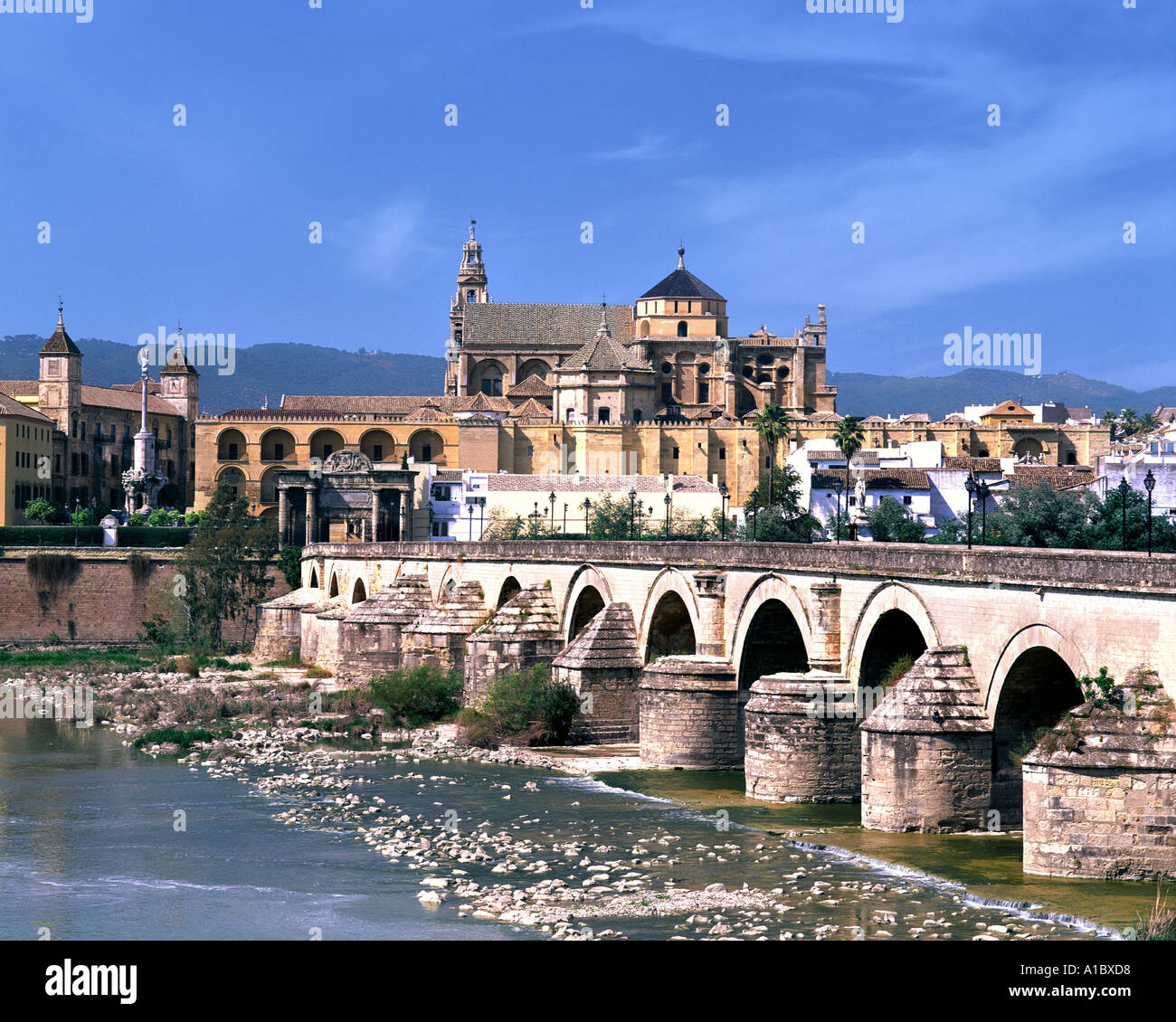 ES - ANDALUSIA: Roman Bridge at Cordoba Stock Photo - Alamy