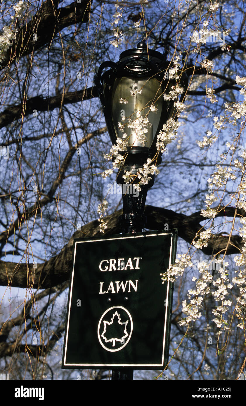 Central park signage nyc hi-res stock photography and images - Alamy