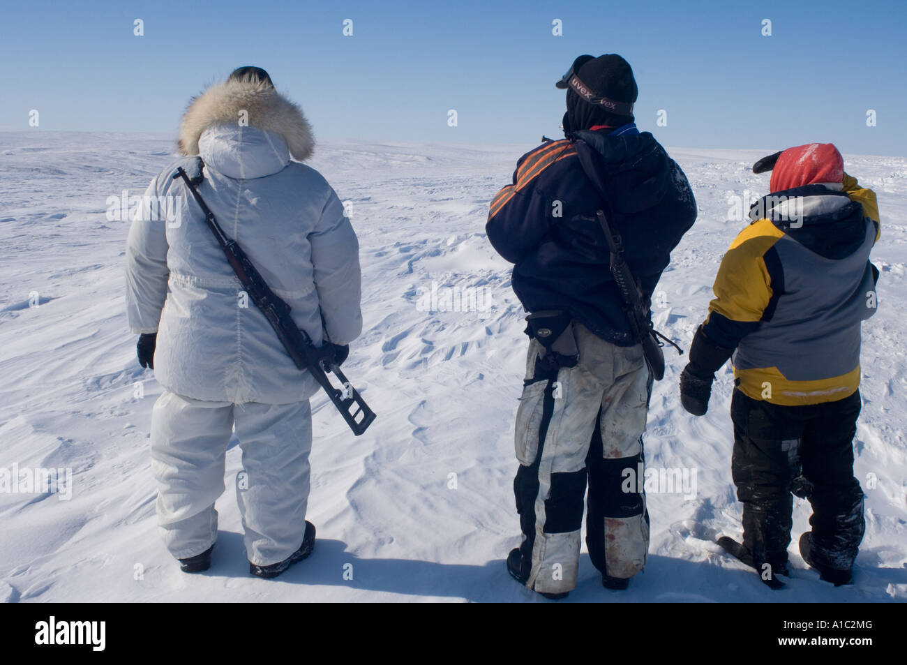 Eskimo caribou hunting hi-res stock photography and images - Alamy