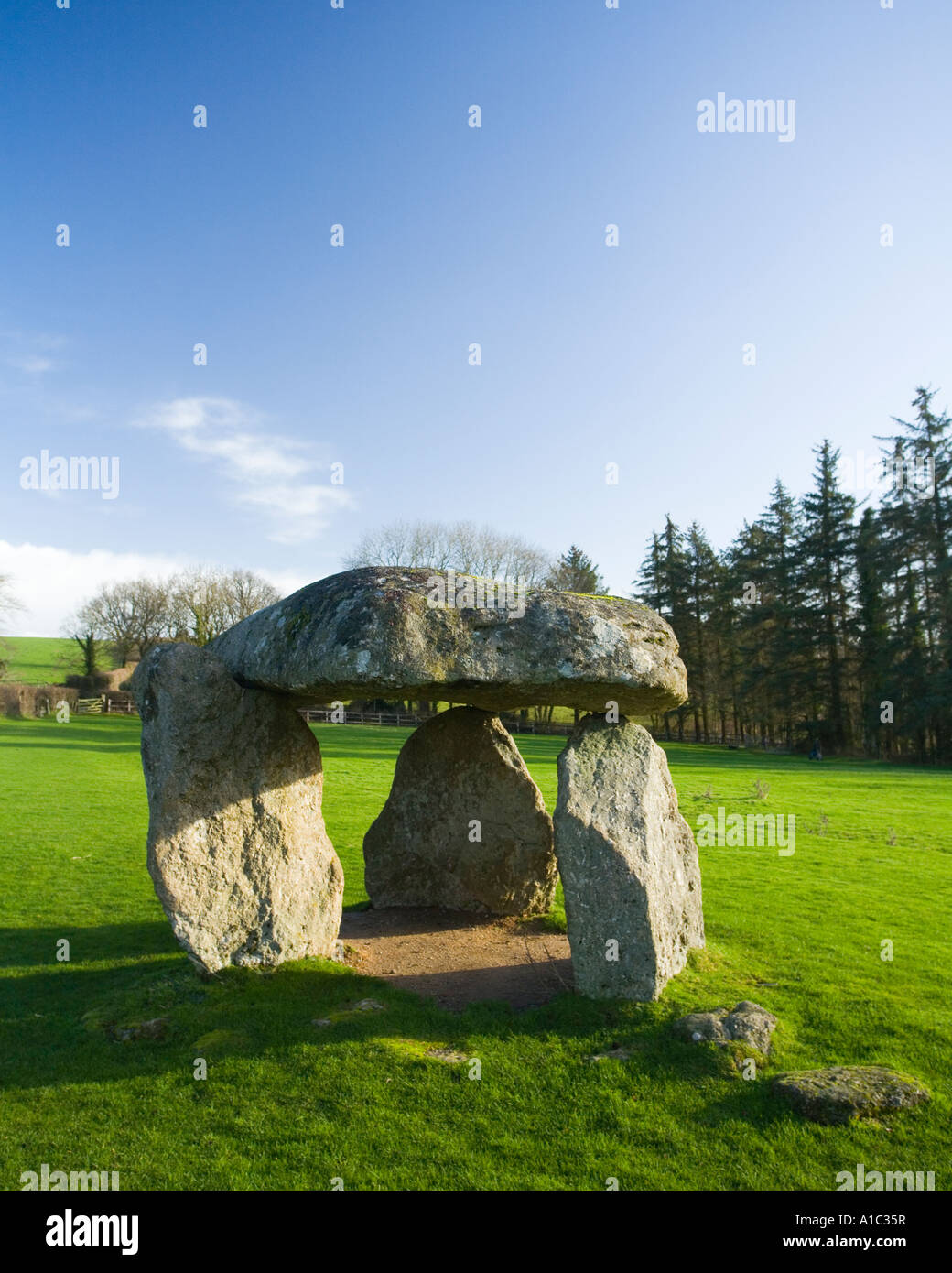 Shilstone hi-res stock photography and images - Alamy
