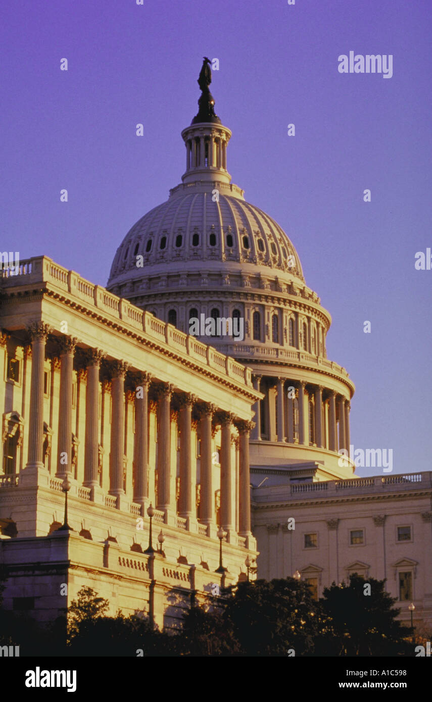 Decision making aid hi-res stock photography and images - Alamy