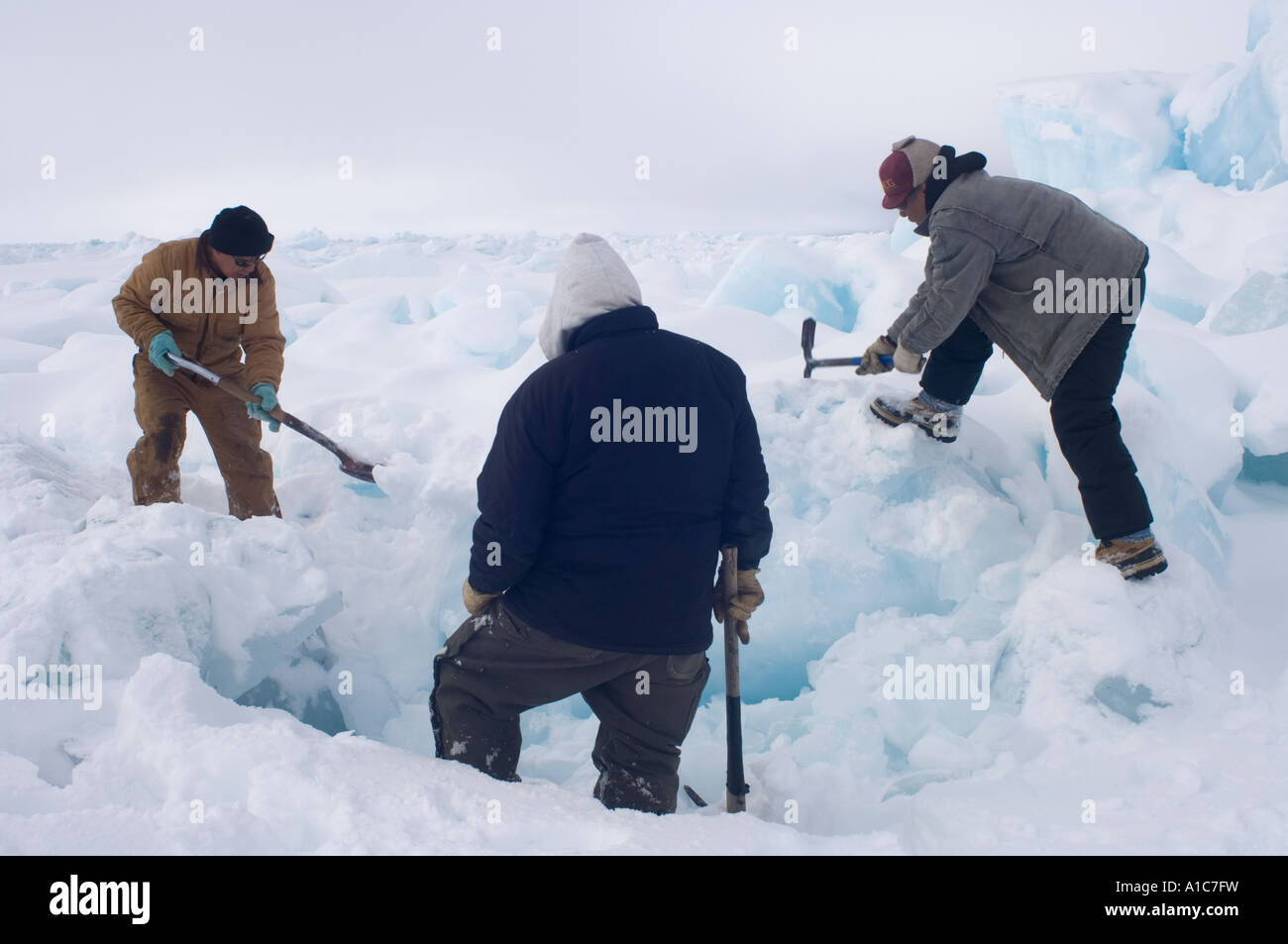 Indigenous whaling hi-res stock photography and images - Alamy