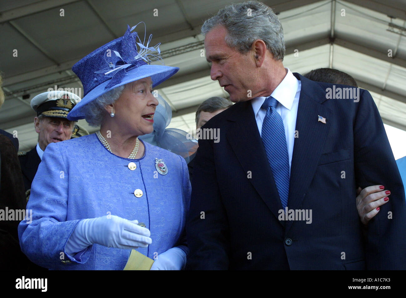 Queen Elizabeth II talks to George Bush 60th anniversary of Invation to ...