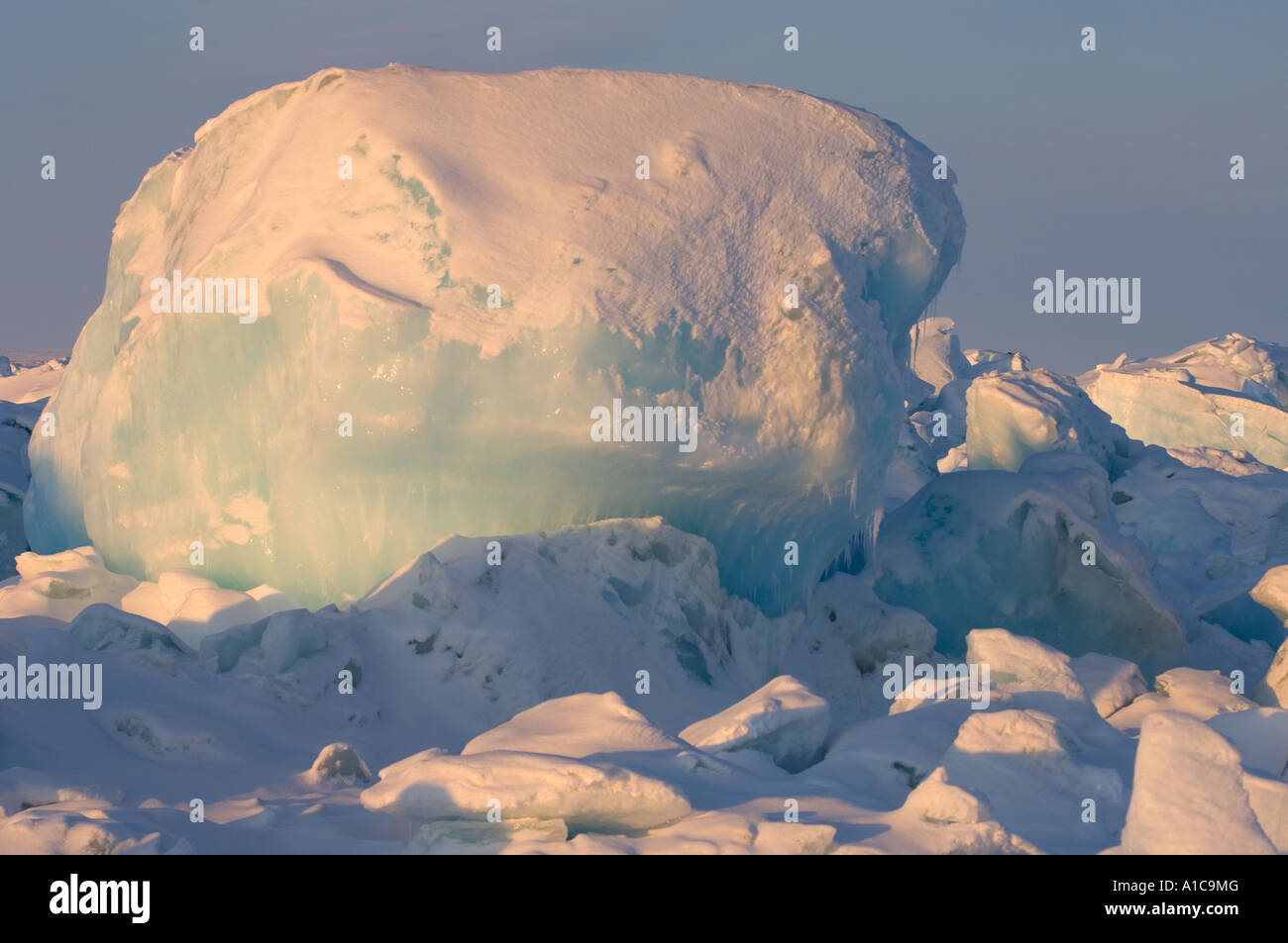 Ball barrow hi-res stock photography and images - Alamy