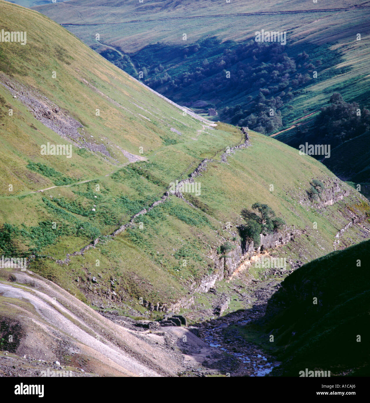 Hillside scar and old mine workings above Gunnerside, Swaledale ...