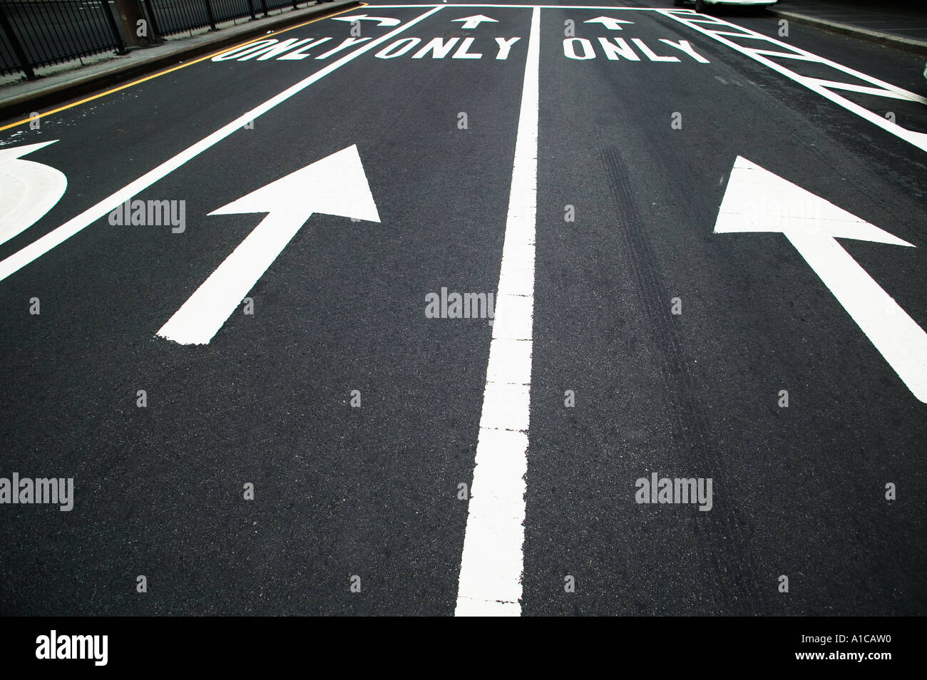 ROAD SIGNS ON STREET, TRAFFIC SIGNS Stock Photo - Alamy