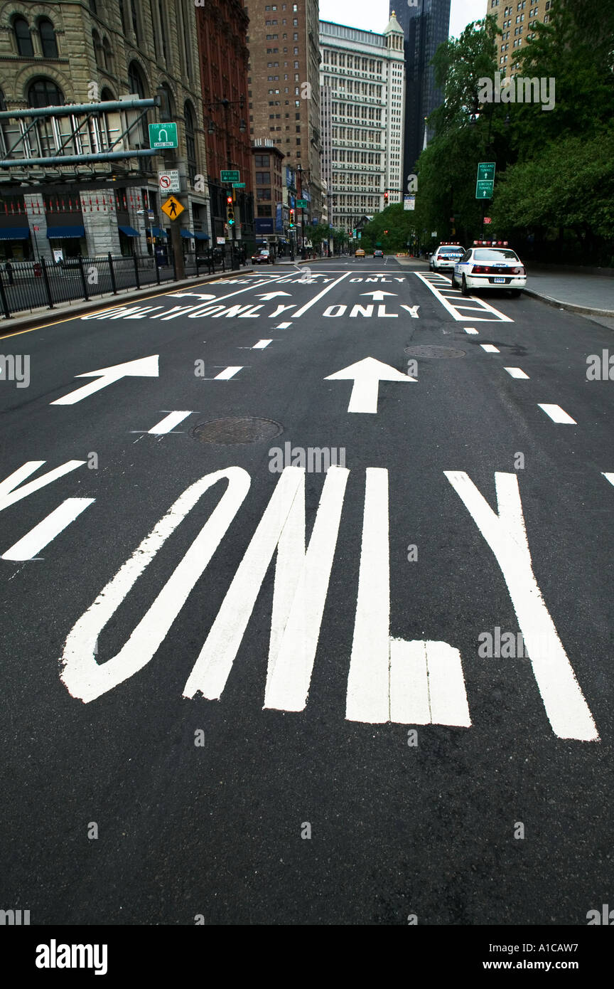 ROAD SIGNS ON STREET, TRAFFIC SIGNS Stock Photo - Alamy