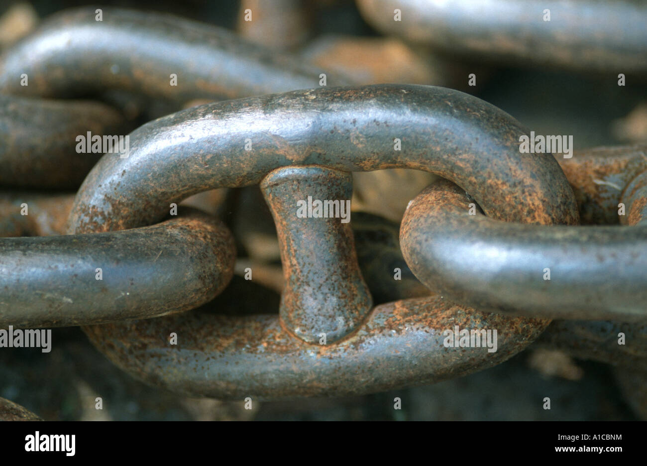 strong chain link detail strength power teamwork symbol Stock Photo - Alamy