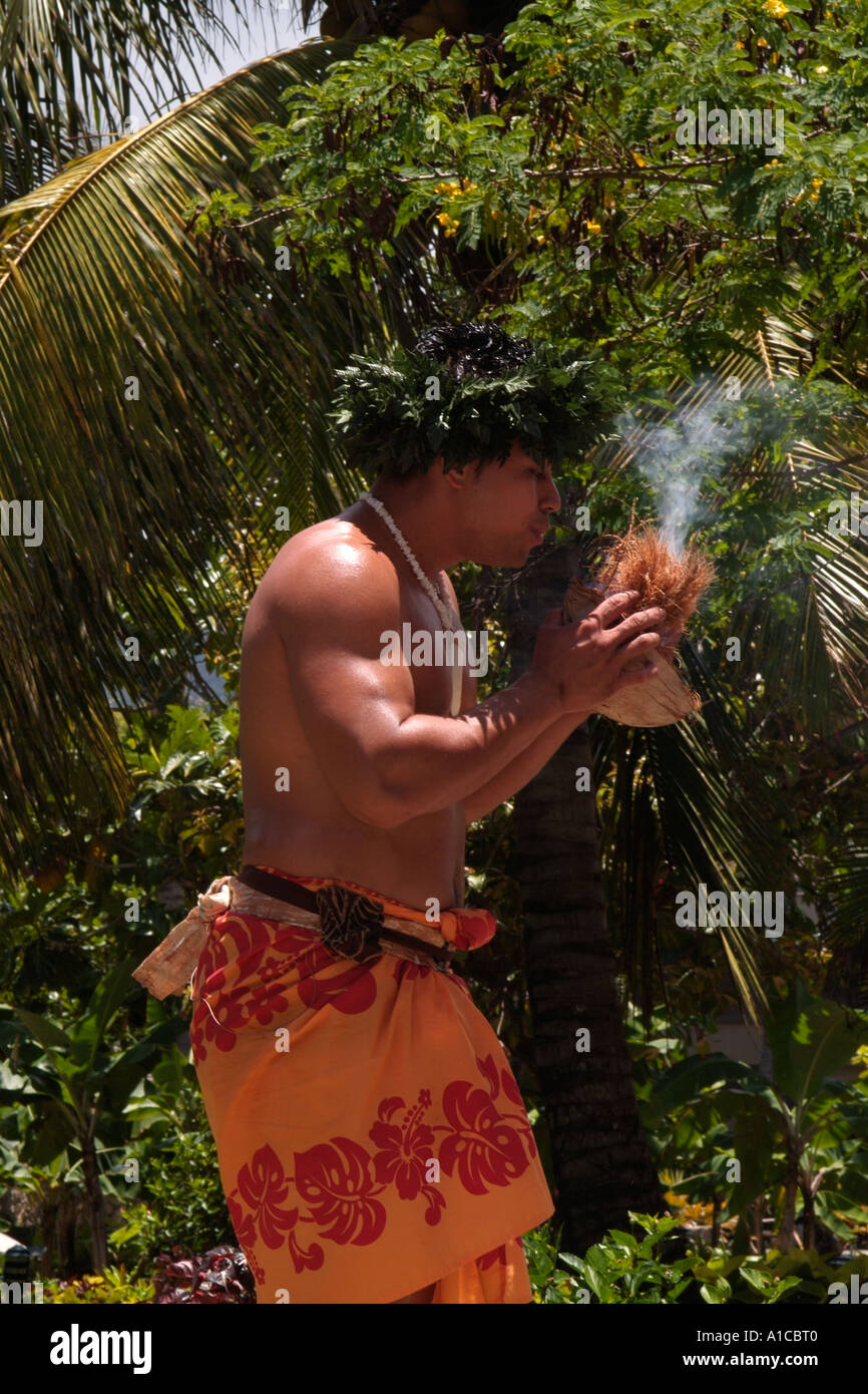 Polynesian Cultural Center in Oahu Hawaii USA Male Performer Making ...