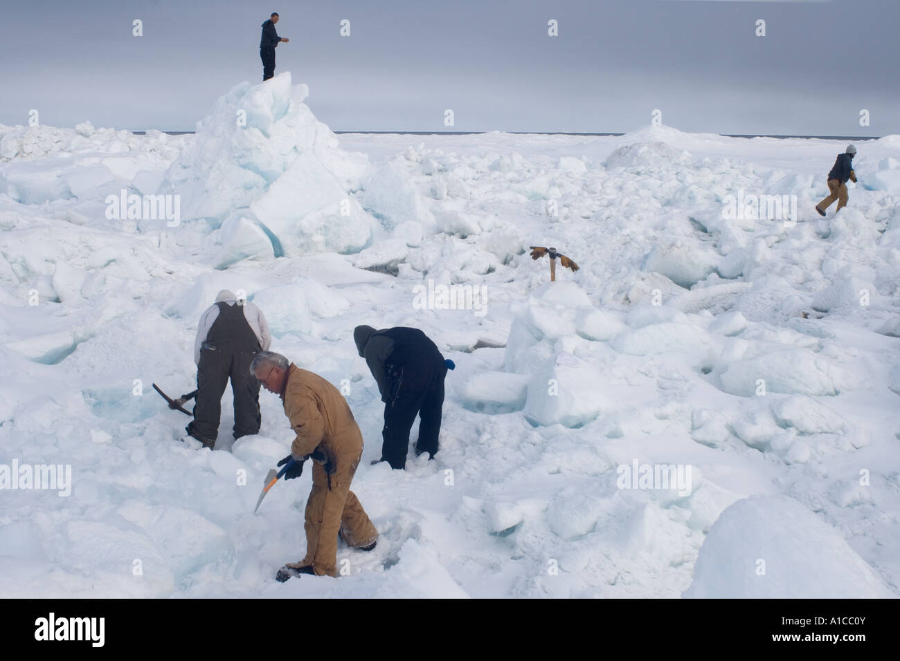 Indigenous whaling tradition hi-res stock photography and images - Alamy