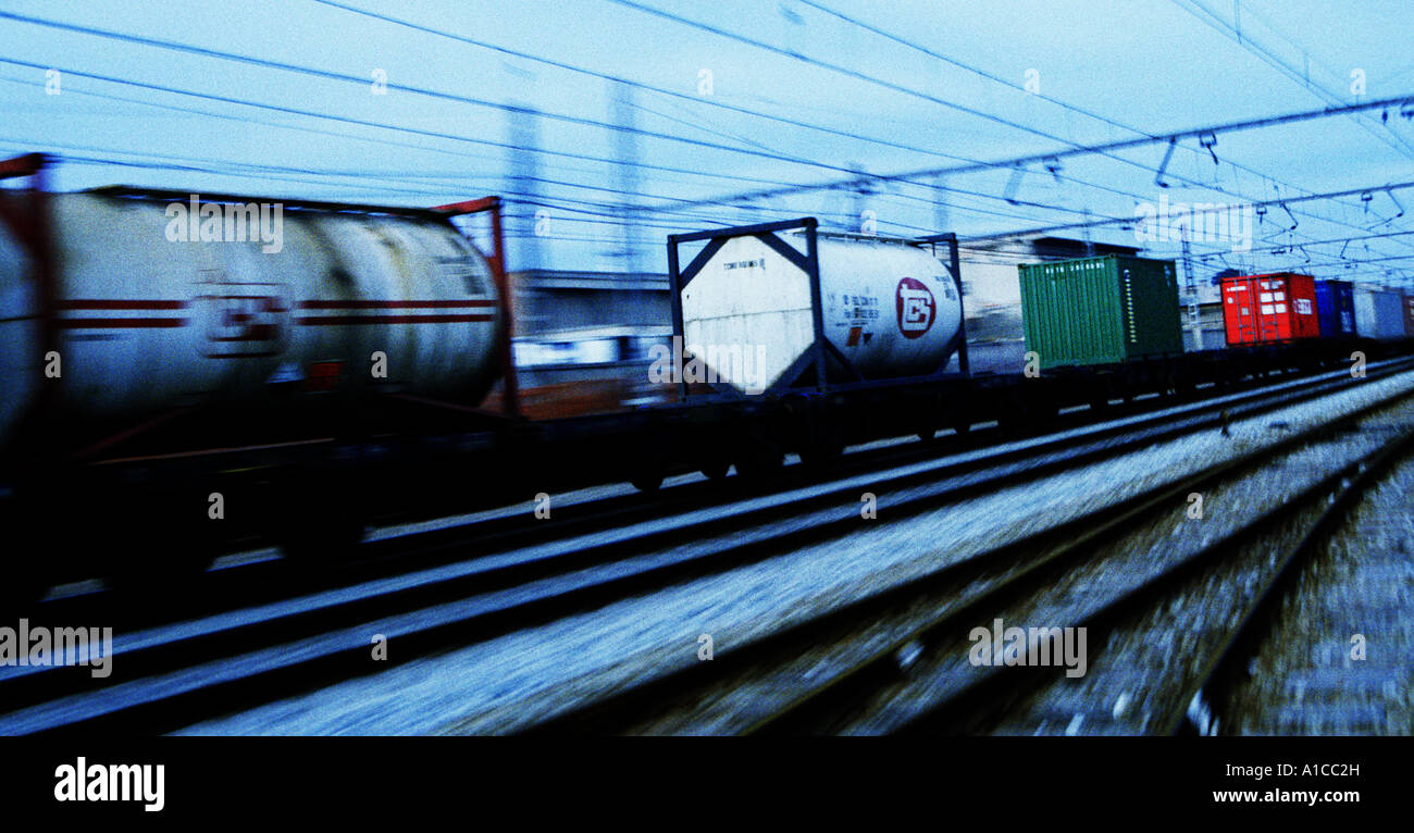 Rail distribution hi-res stock photography and images - Alamy
