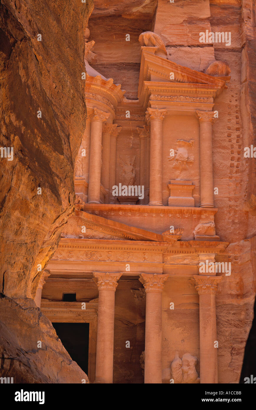 The Treasury (al Khazna), Petra, Jordan Stock Photo - Alamy