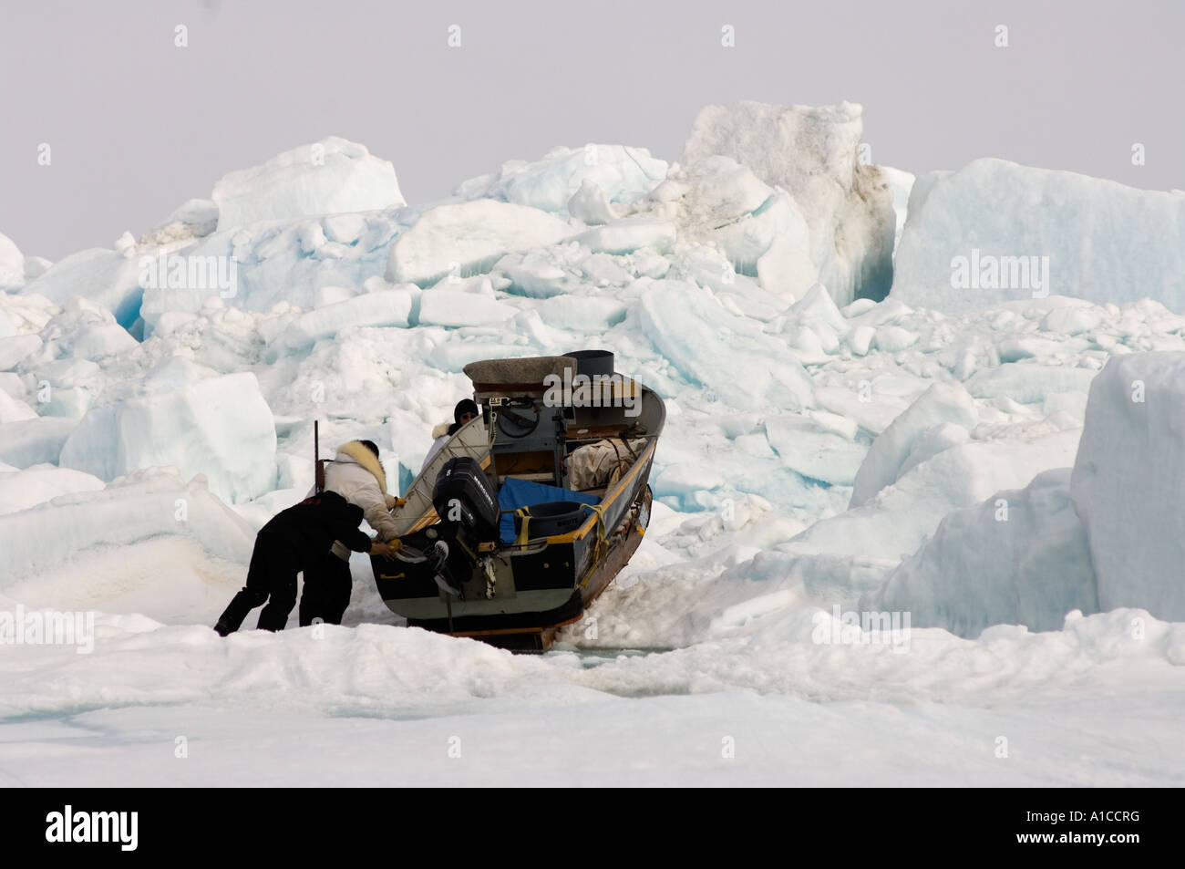 Indigenous whaling tradition hi-res stock photography and images - Alamy