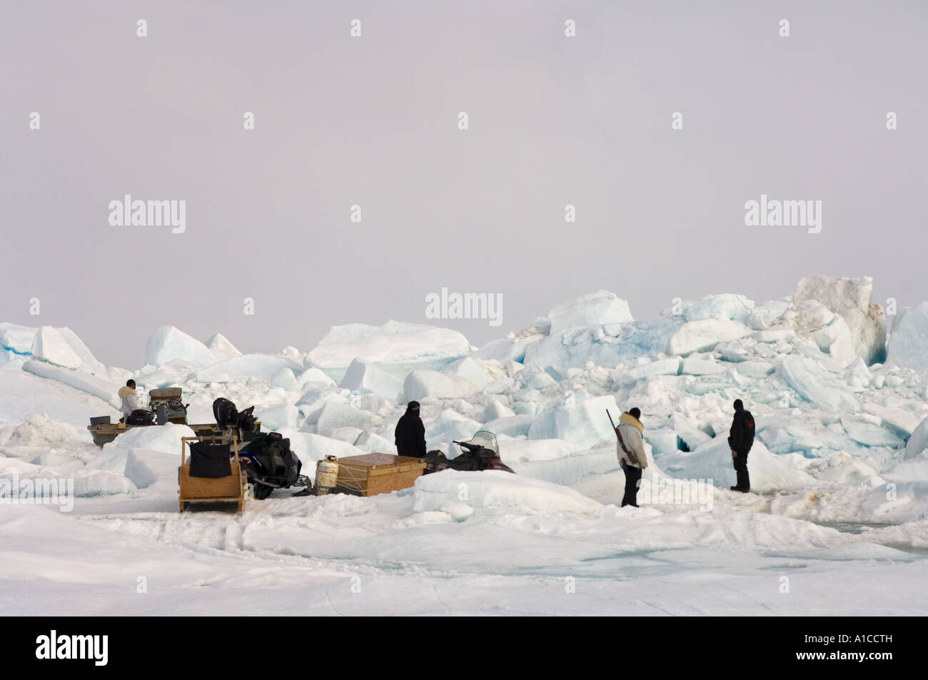 Boat on the sea at the end of the trail hi-res stock photography and ...