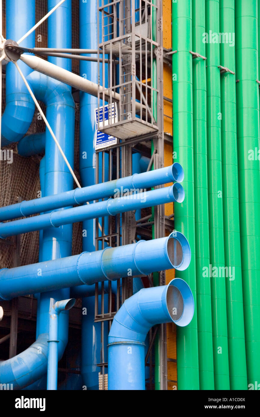 The Pipes and Ducts of the Pompidou Centre Stock Photo - Alamy