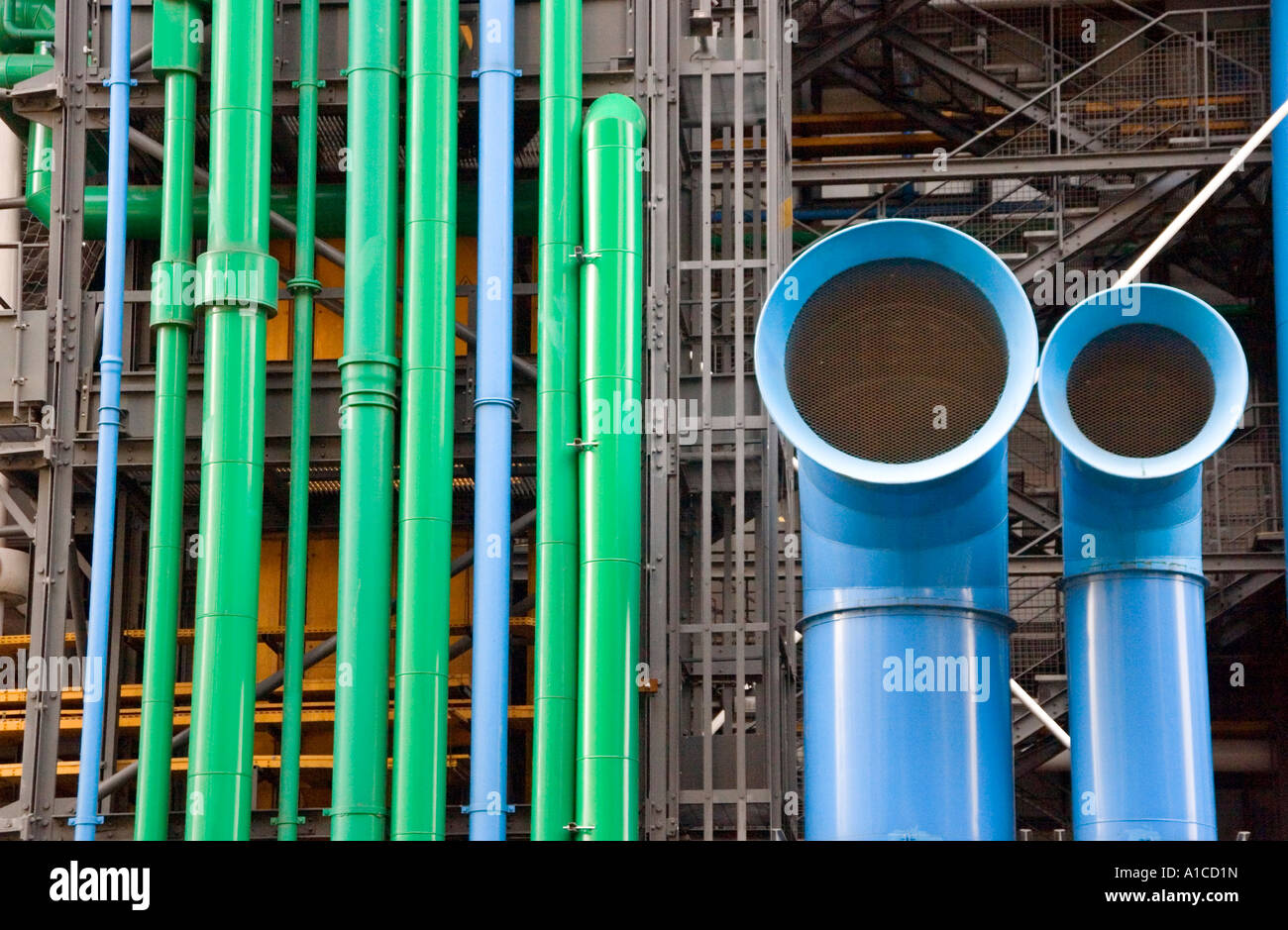 The Pipes and Ducts of the Pompidou Centre Stock Photo - Alamy