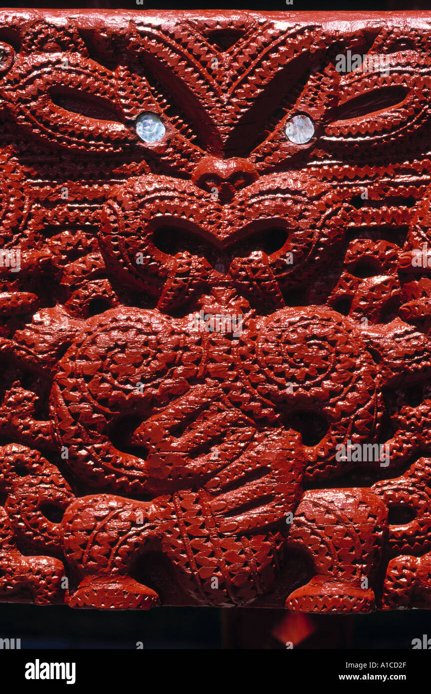 Hei tiki hi-res stock photography and images - Alamy