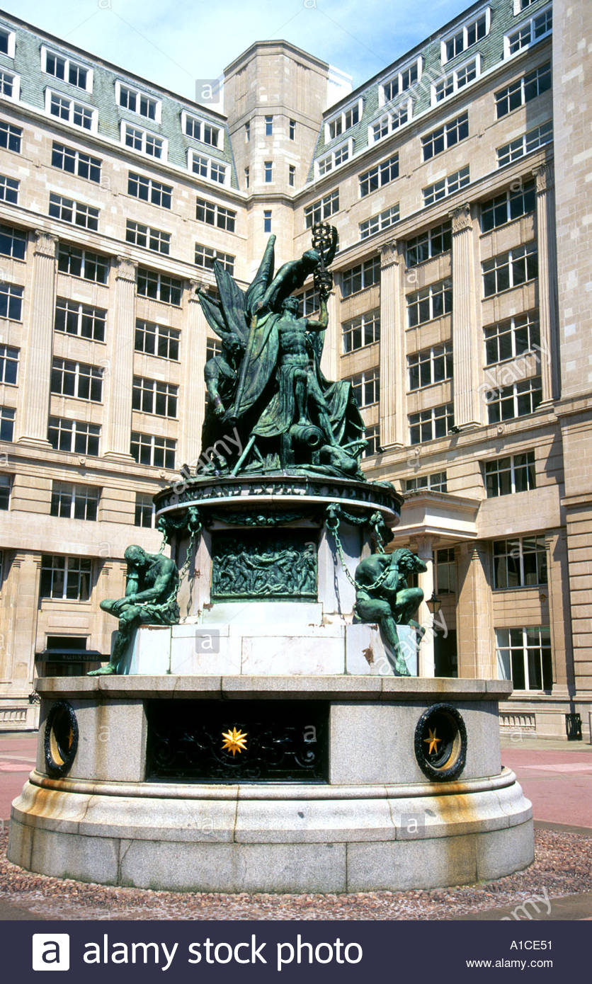 Exchange Flags Liverpool Stock Photos & Exchange Flags Liverpool Stock ...