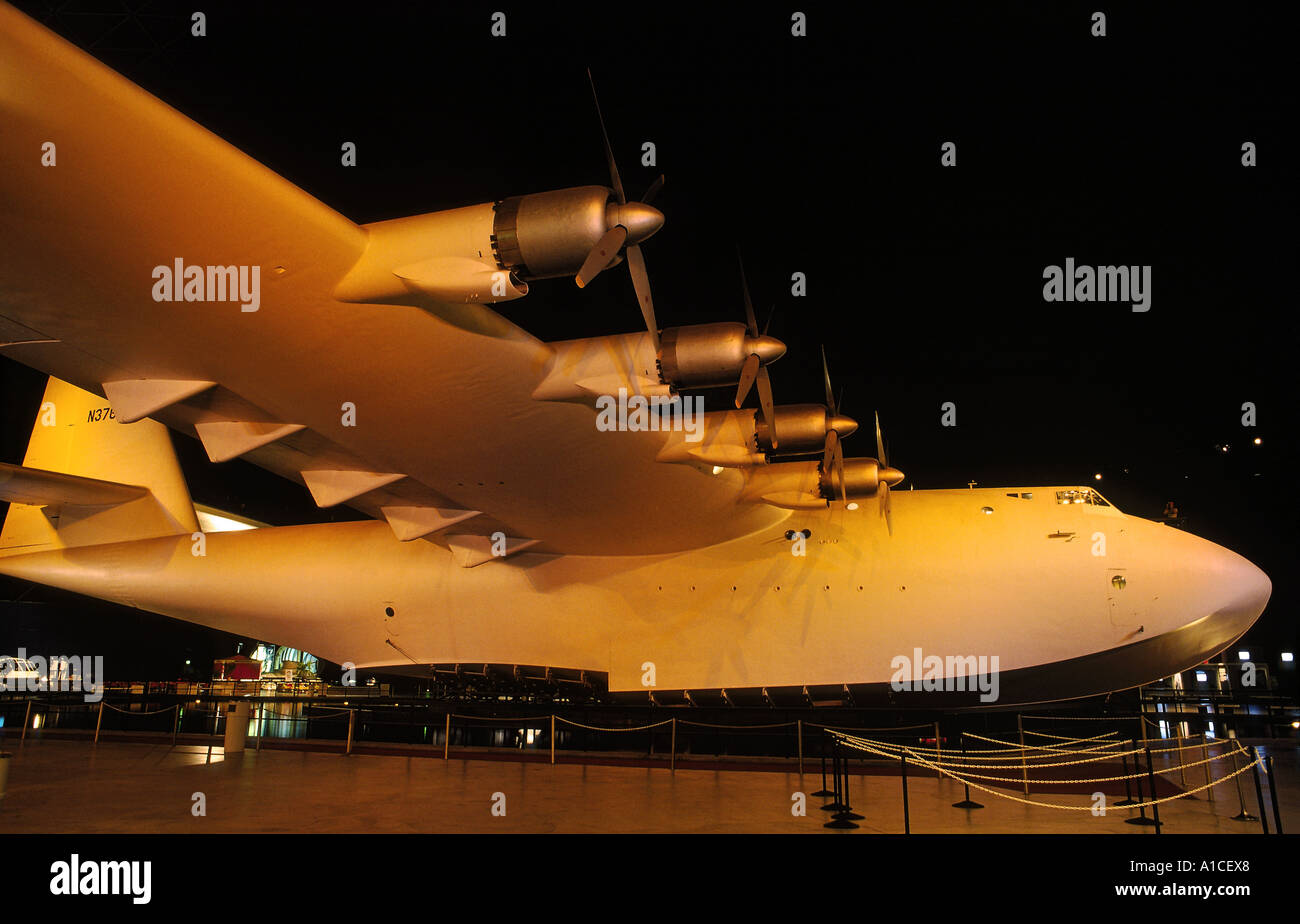 Spruce goose dome hi-res stock photography and images - Alamy