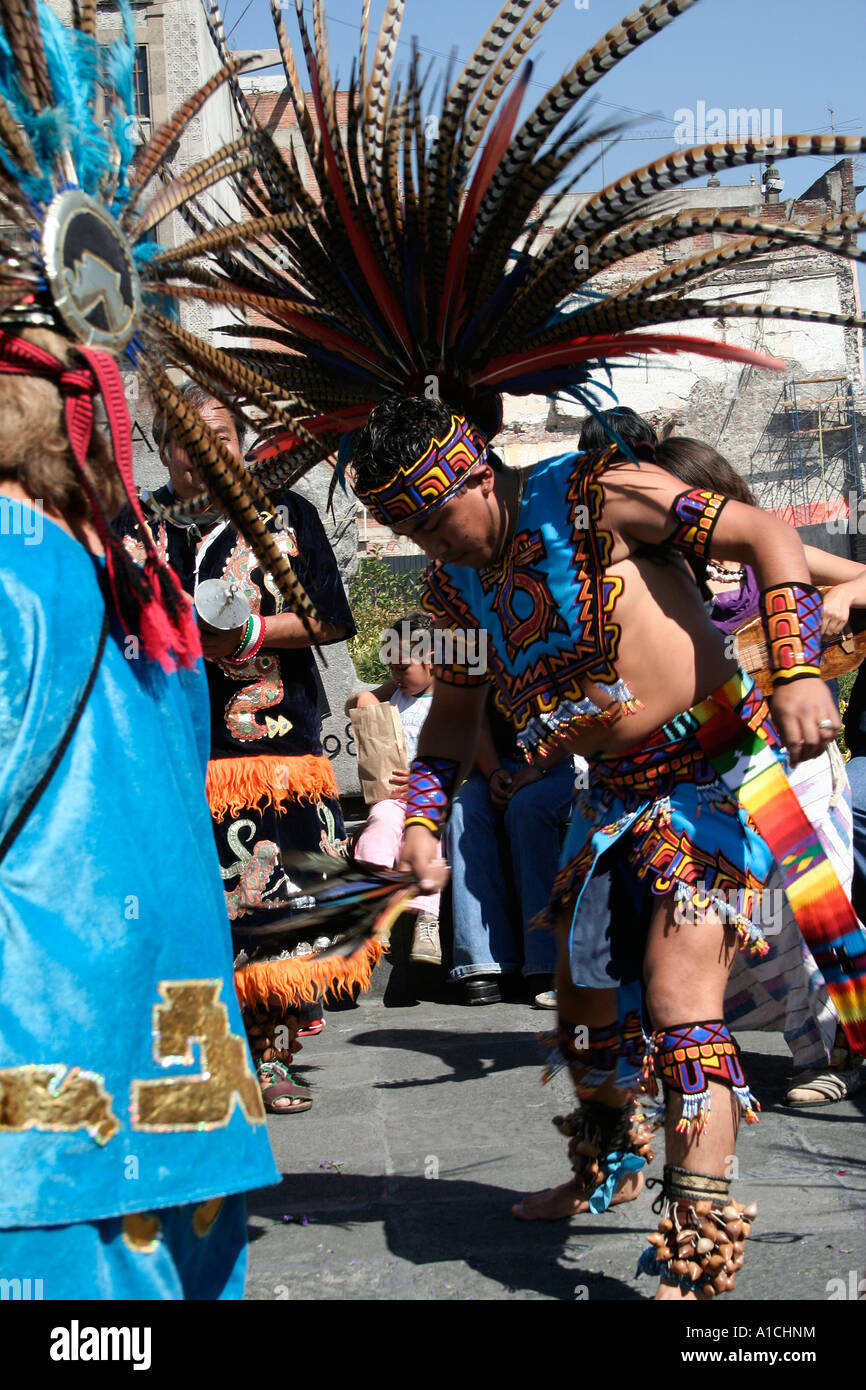 Aztec dancers in the zocalo, Mexico City Stock Photo - Alamy